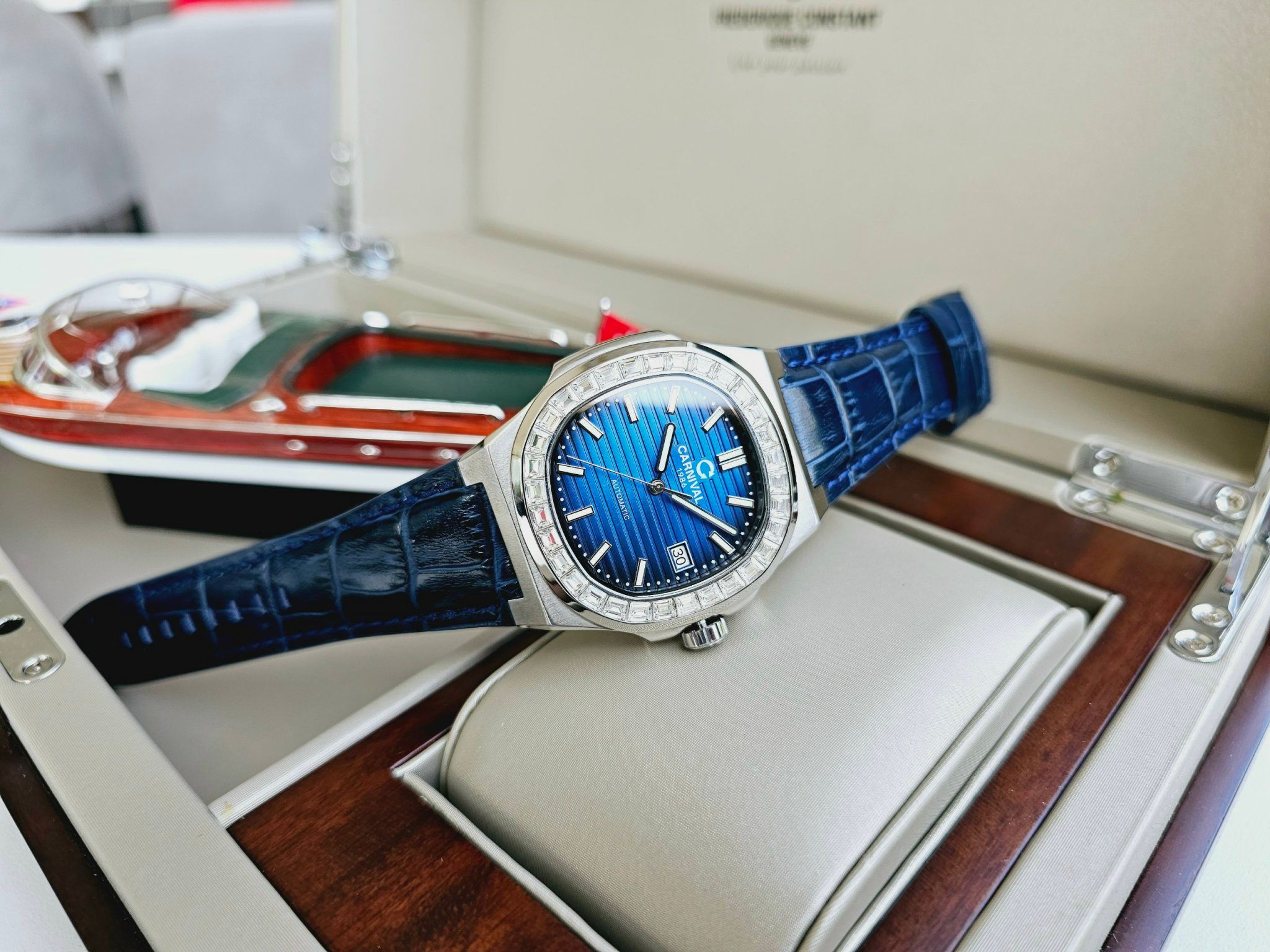 Carnival Nautilus Automatic 8108G-VT-DD-X - 8108G - Chính Hãng – PhongWatch