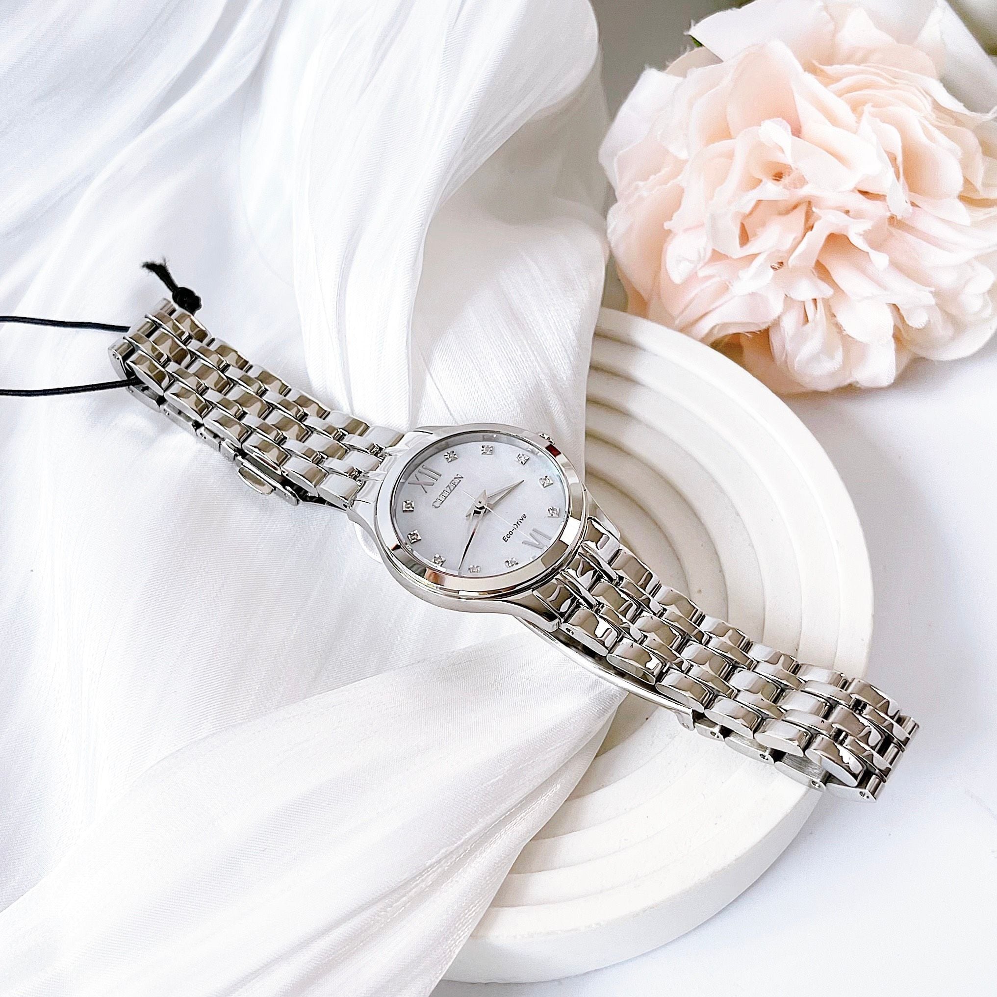 Citizen Eco-Drive EM1010-51D Silhouette - Đồng Hồ Nữ - Chính Hãng ...