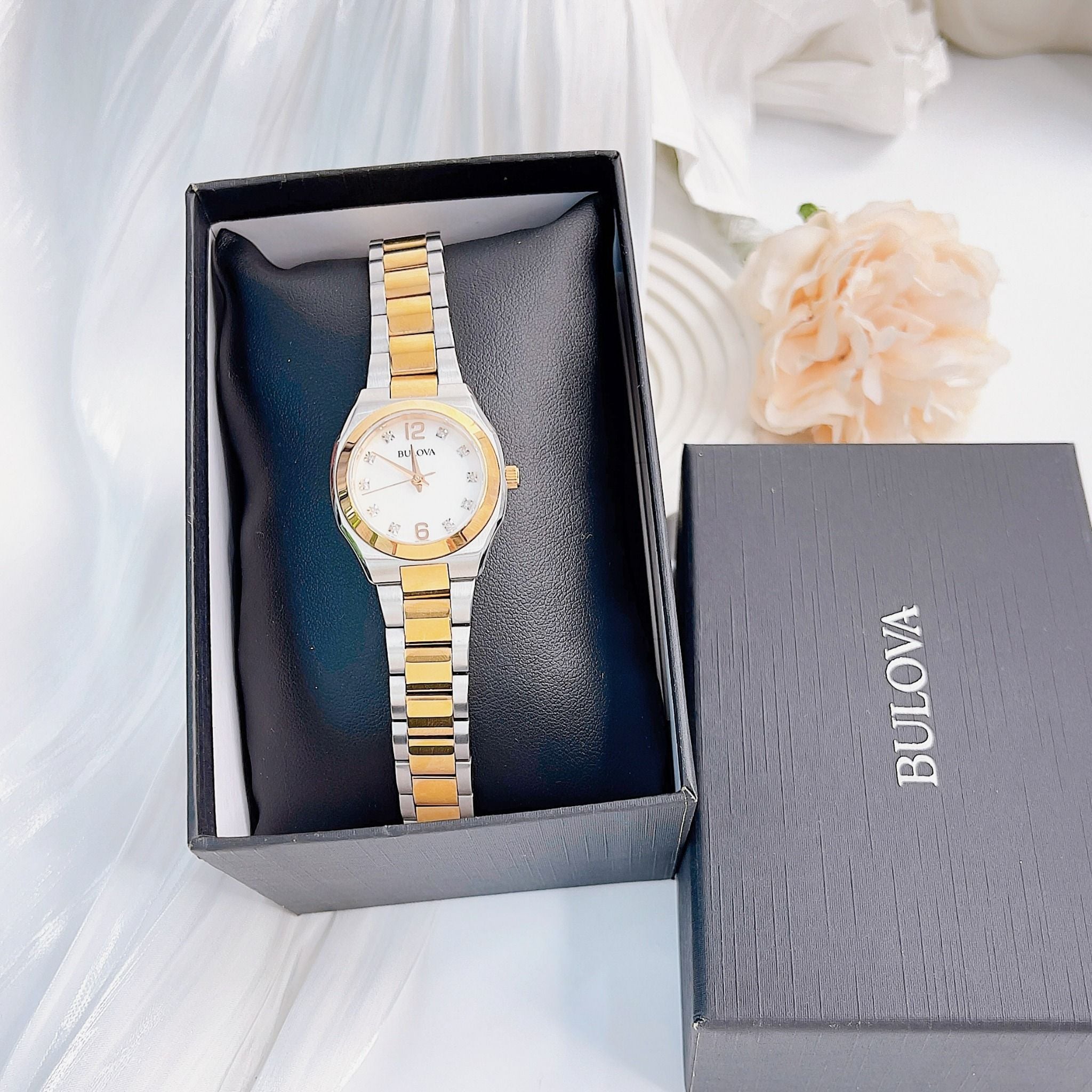 Bulova Quartz 98P143 ( Nữ ) - Chính Hãng Giá Tốt – PhongWatch