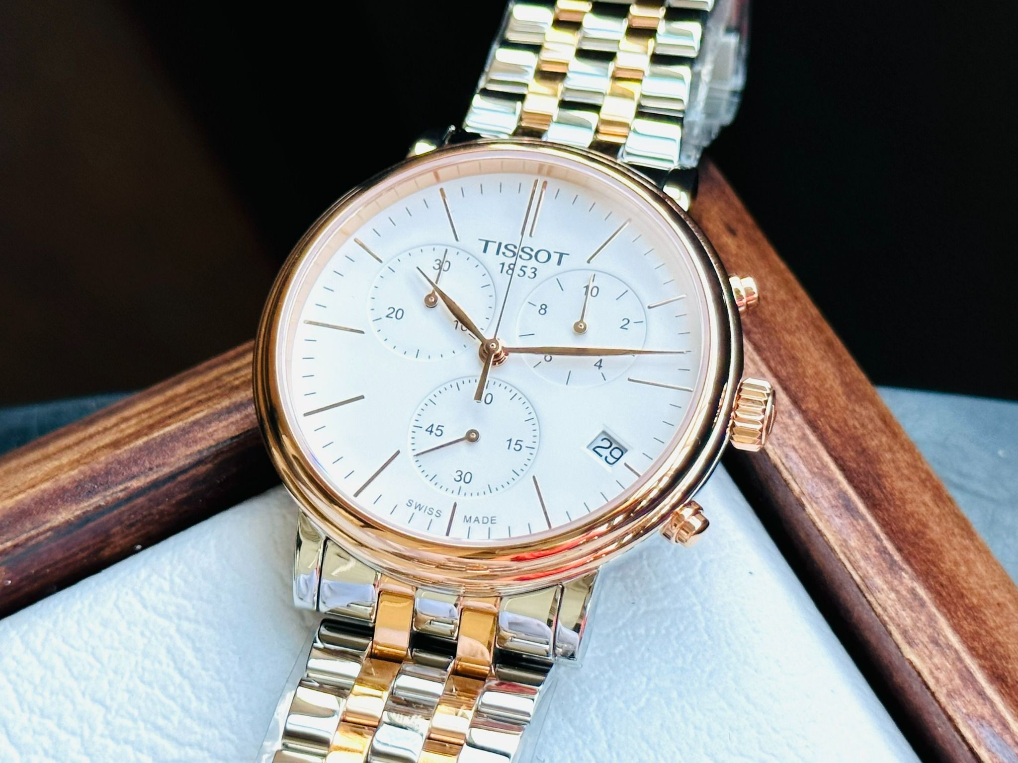 Tissot Carson Premium T122.417.22.011.00 ( T1224172201100 ) - Đồng Hồ – PhongWatch