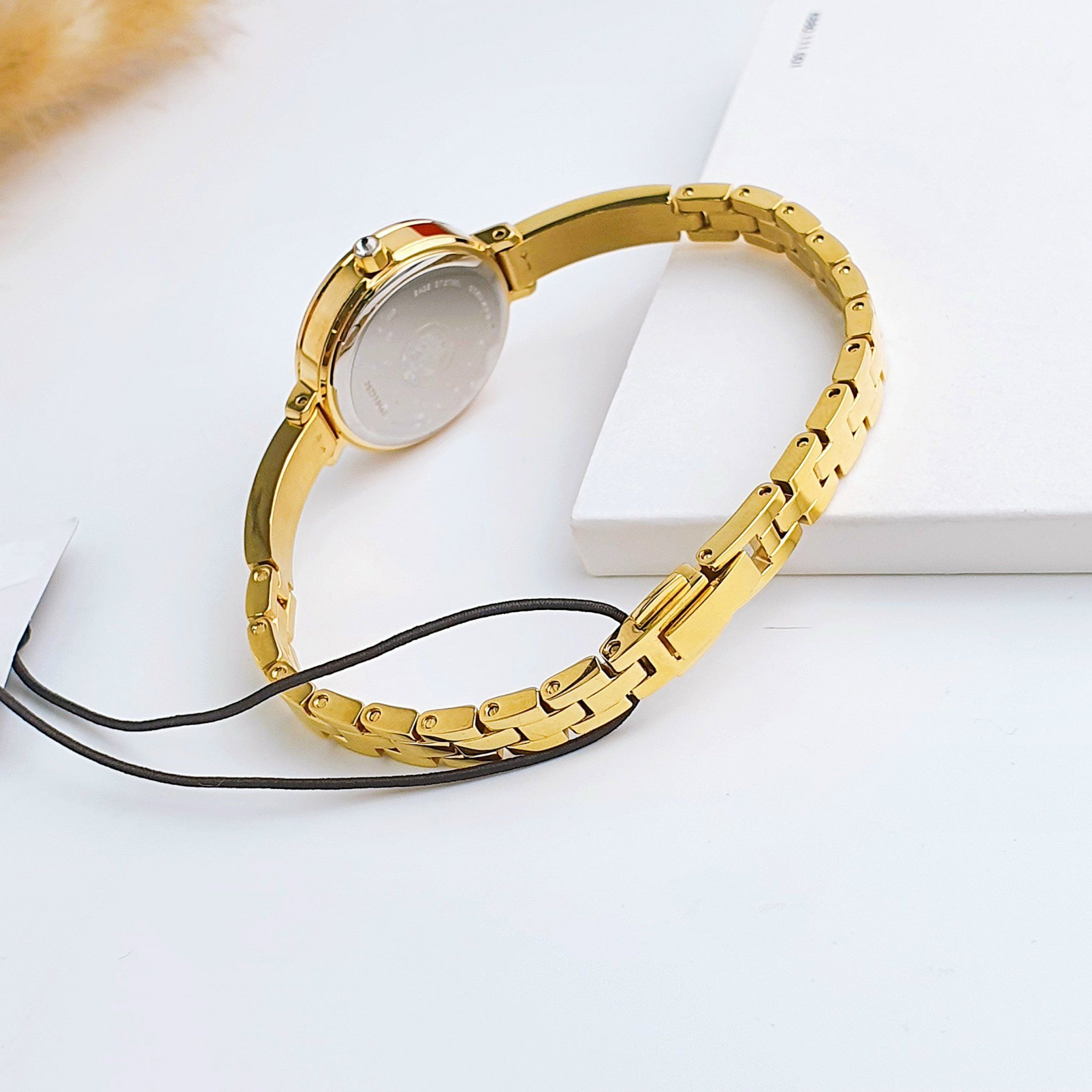 Citizen Eco-Drive EM0862-56D - Đồng Hồ Nữ - Chính Hãng Giá Tốt – PhongWatch