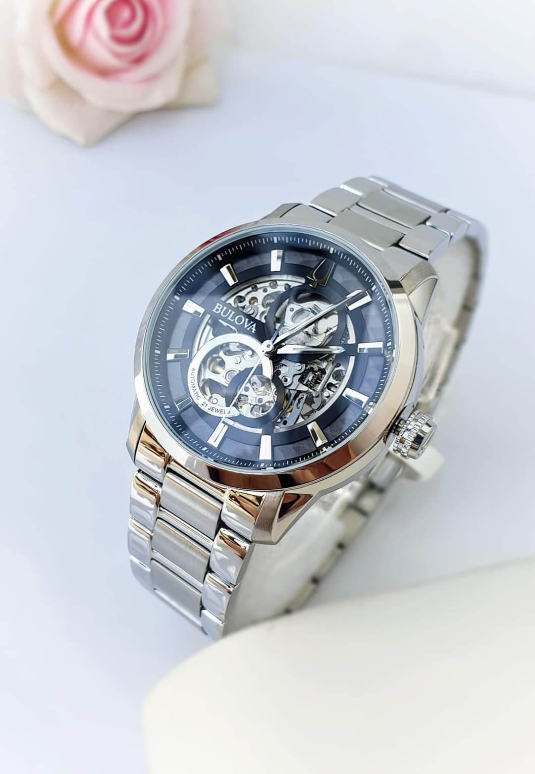 Bulova Sketeton 96A208 – PhongWatch