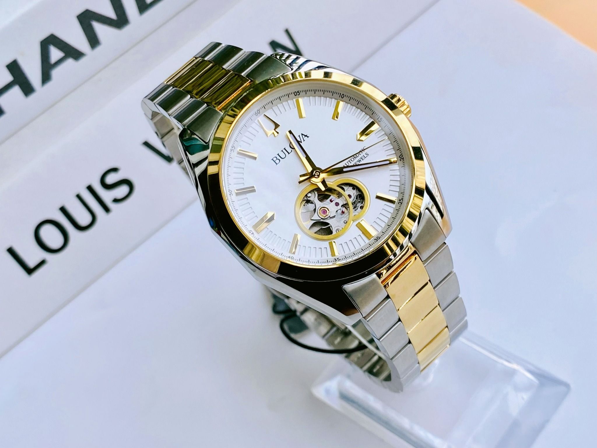 Bulova Automatic 98A284 Surveyor - Đồng Hồ Nam – PhongWatch