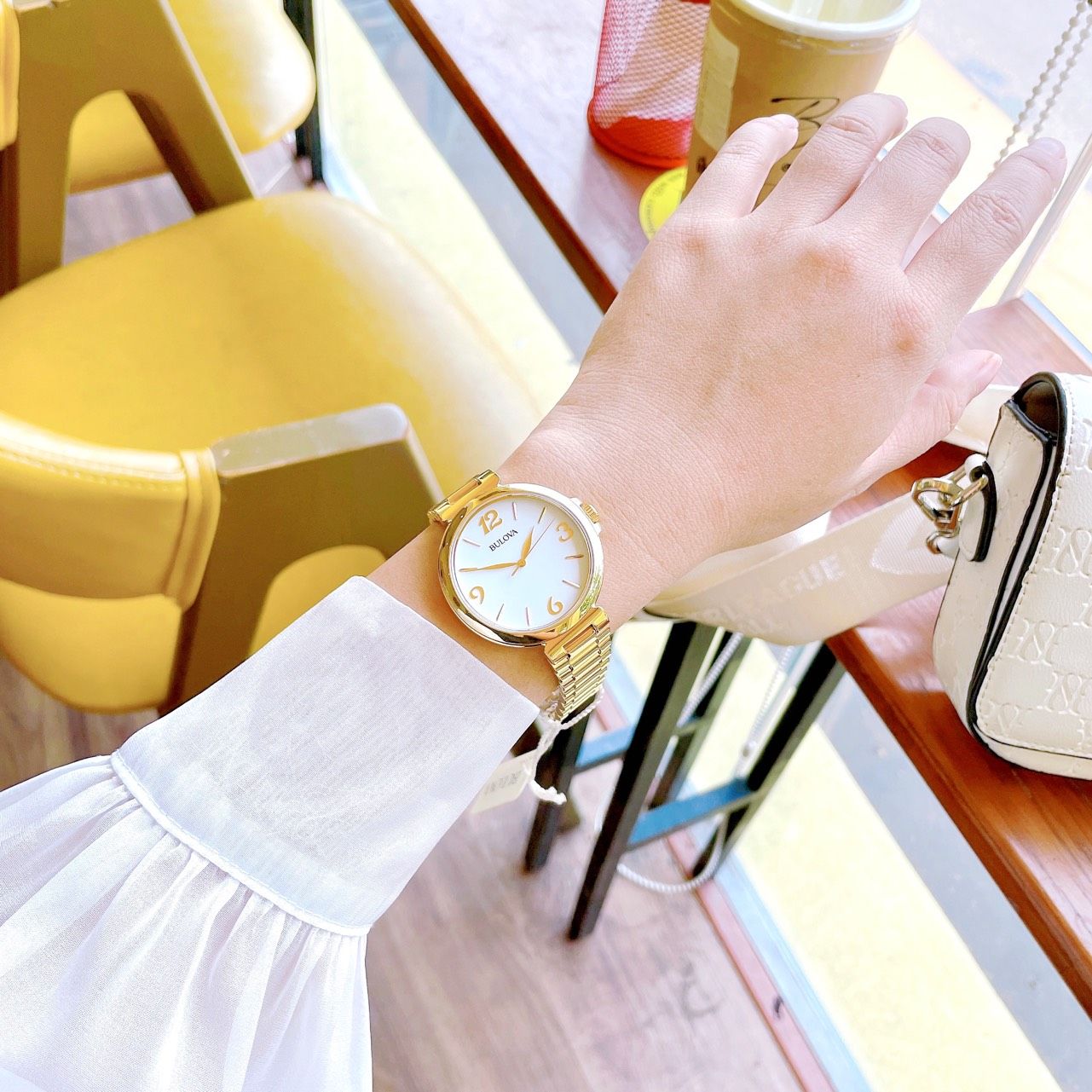 Bulova Quartz 97L139 - Đồng Hồ Nữ - Chính Hãng Giá Tốt – PhongWatch