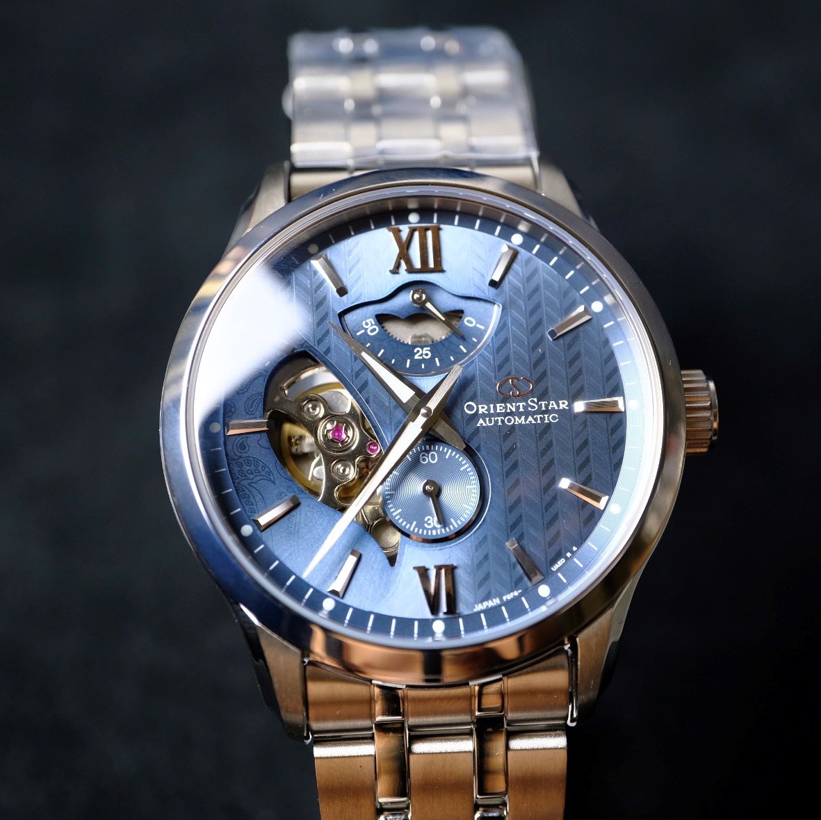 Orient Star Mechanical Contemporary RE-AV0B08L00B - RK-AV0B08L – PhongWatch