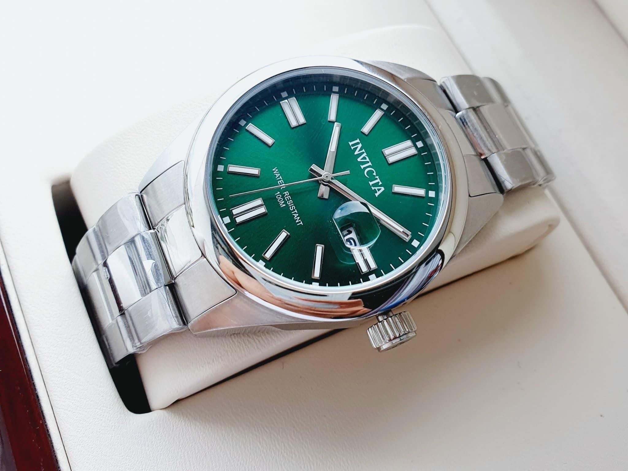 Invicta Pro Diver Quartz Green Dial 38459 – PhongWatch