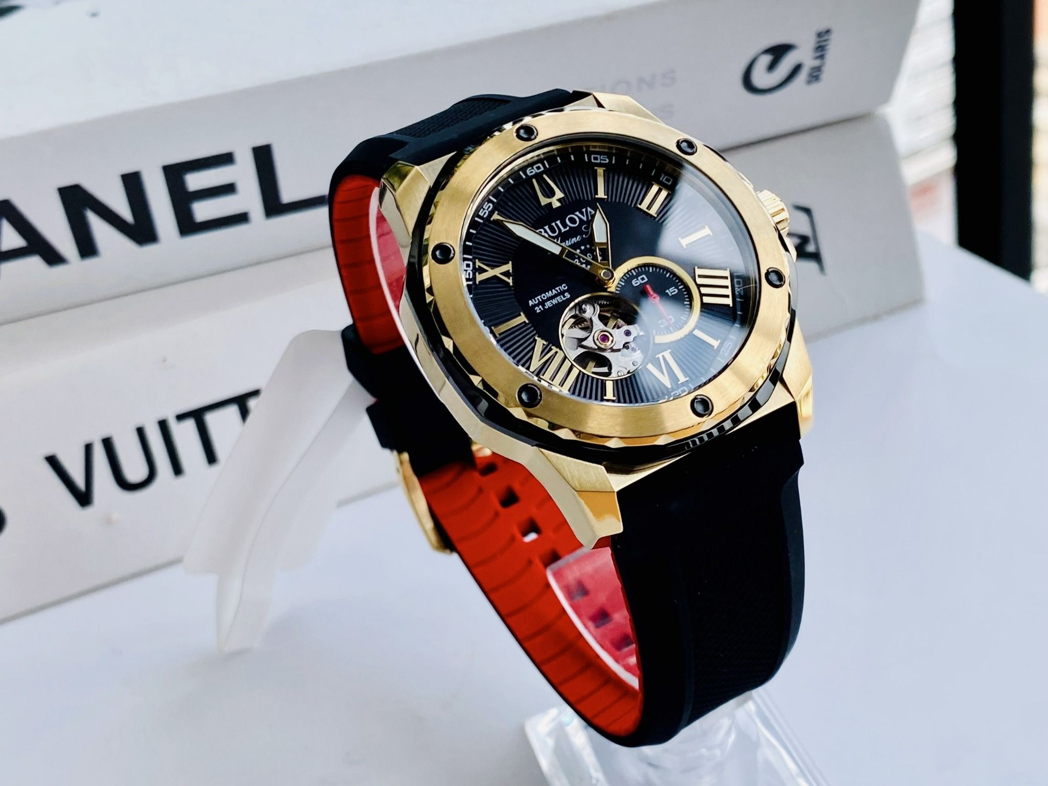 Bulova Marine Star Automatic 98A272 - Đồng Hồ Nam – PhongWatch