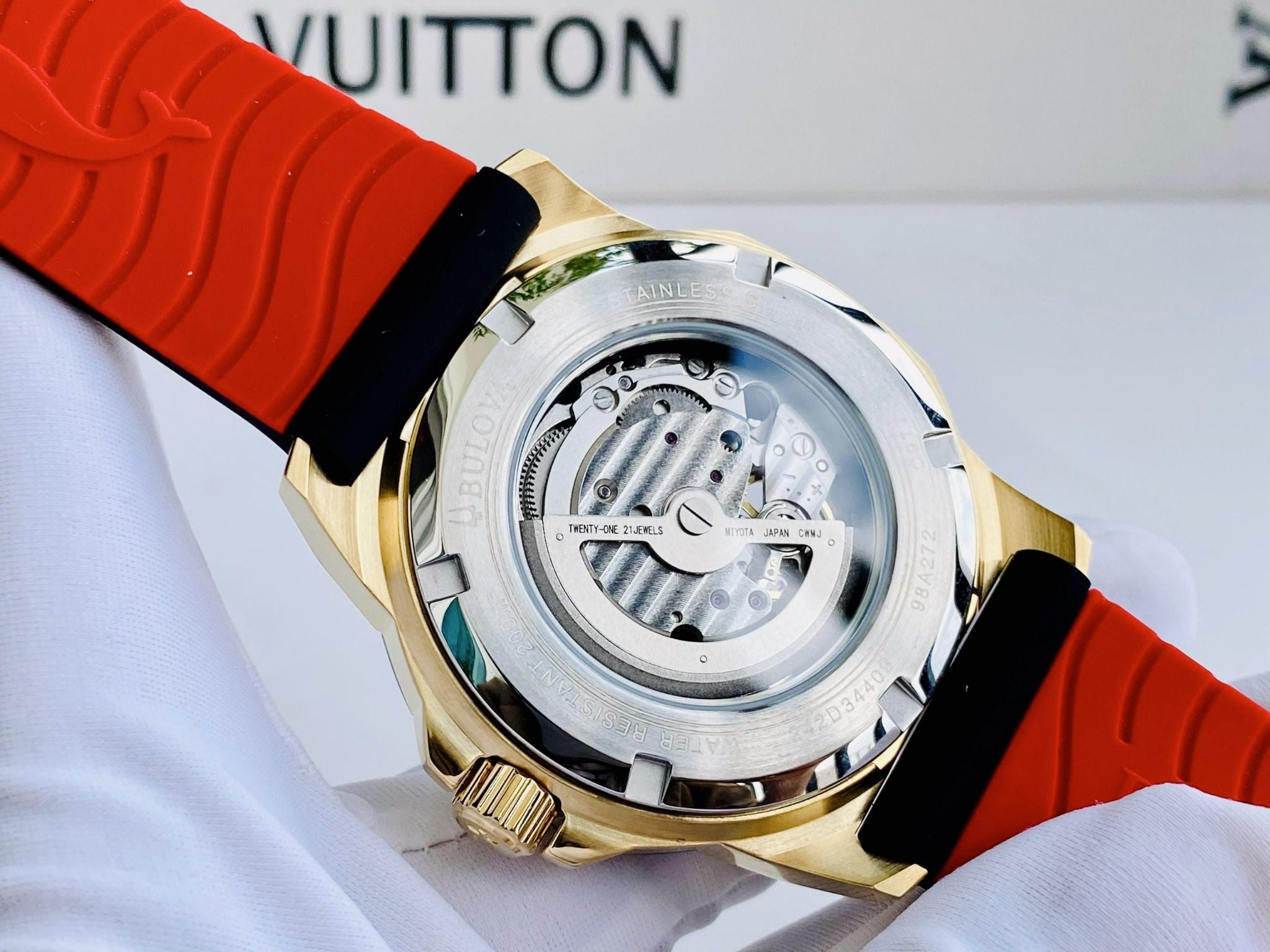 Bulova Marine Star Automatic 98A272 - Đồng Hồ Nam – PhongWatch