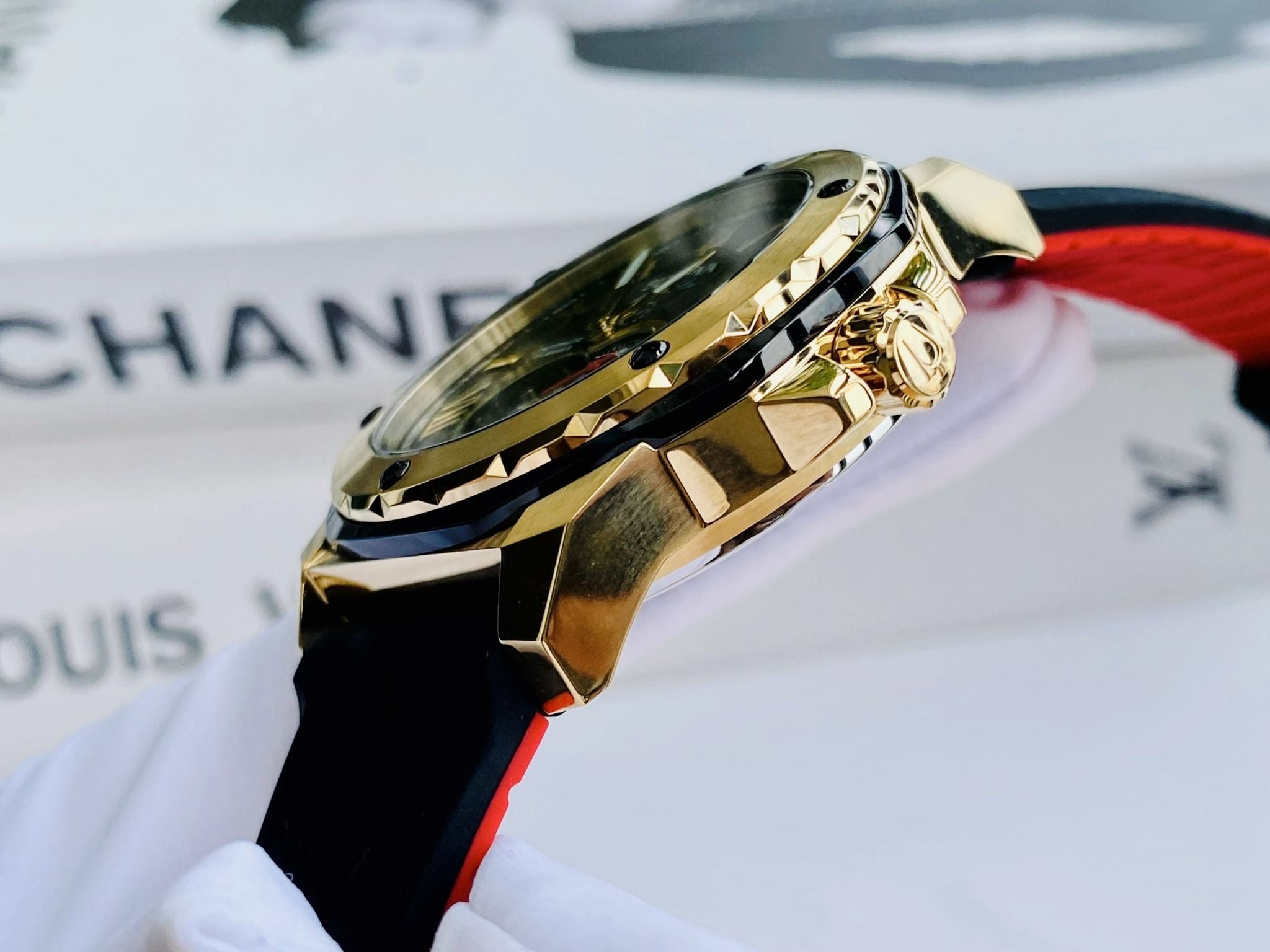 Bulova Marine Star Automatic 98A272 - Đồng Hồ Nam – PhongWatch