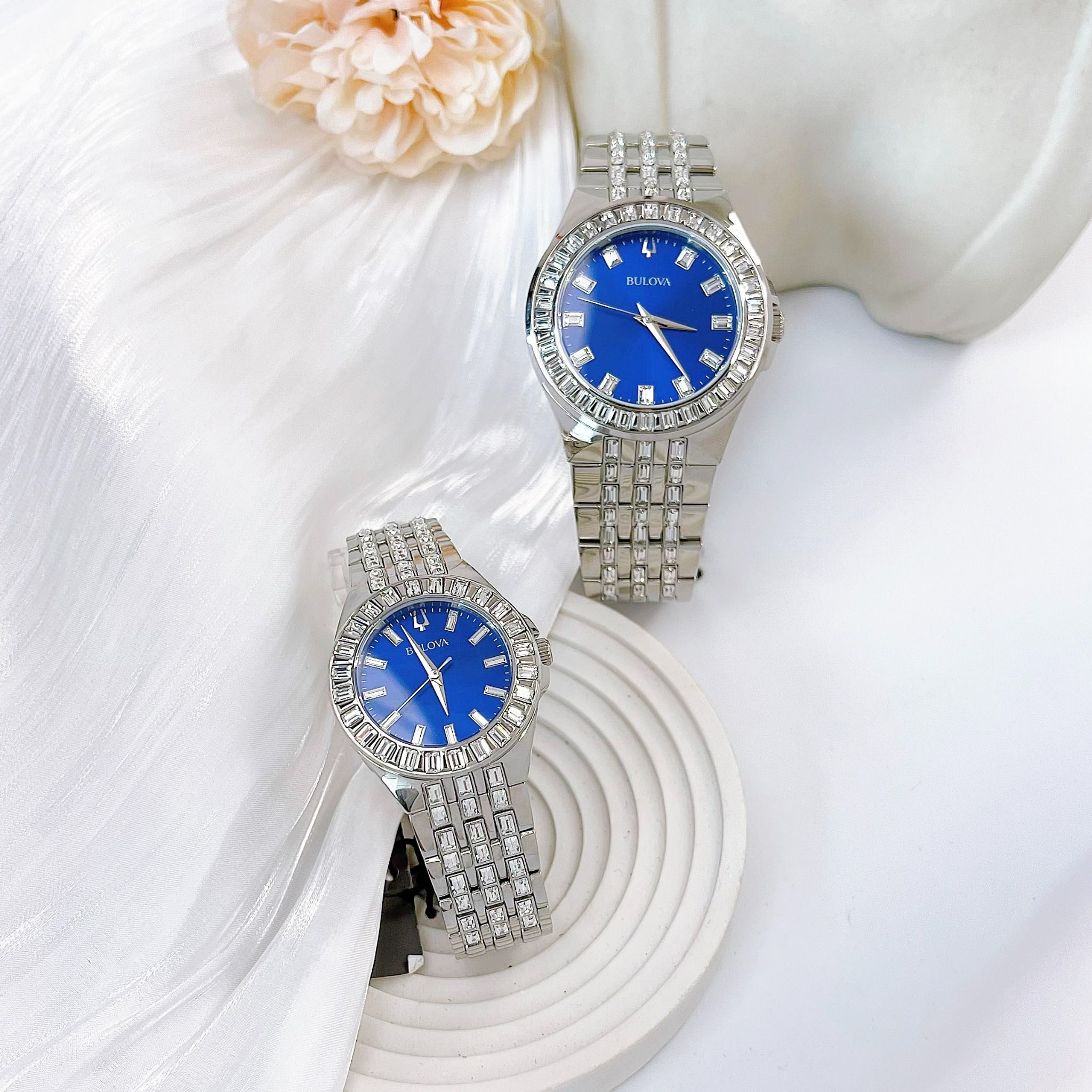 Bulova Quartz 96A254 ( Nam ) - 96L290 (Nữ ) - Đồng Hồ Cặp – PhongWatch