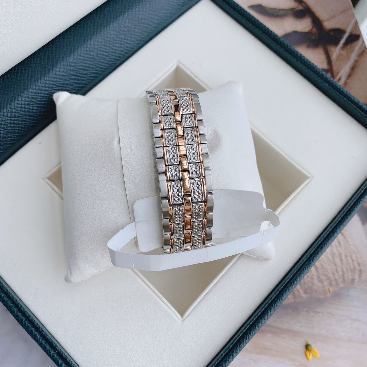 Bulova Crystal 98C133 - Đồng Hồ Nam - Chính Hãng Giá Tốt – PhongWatch