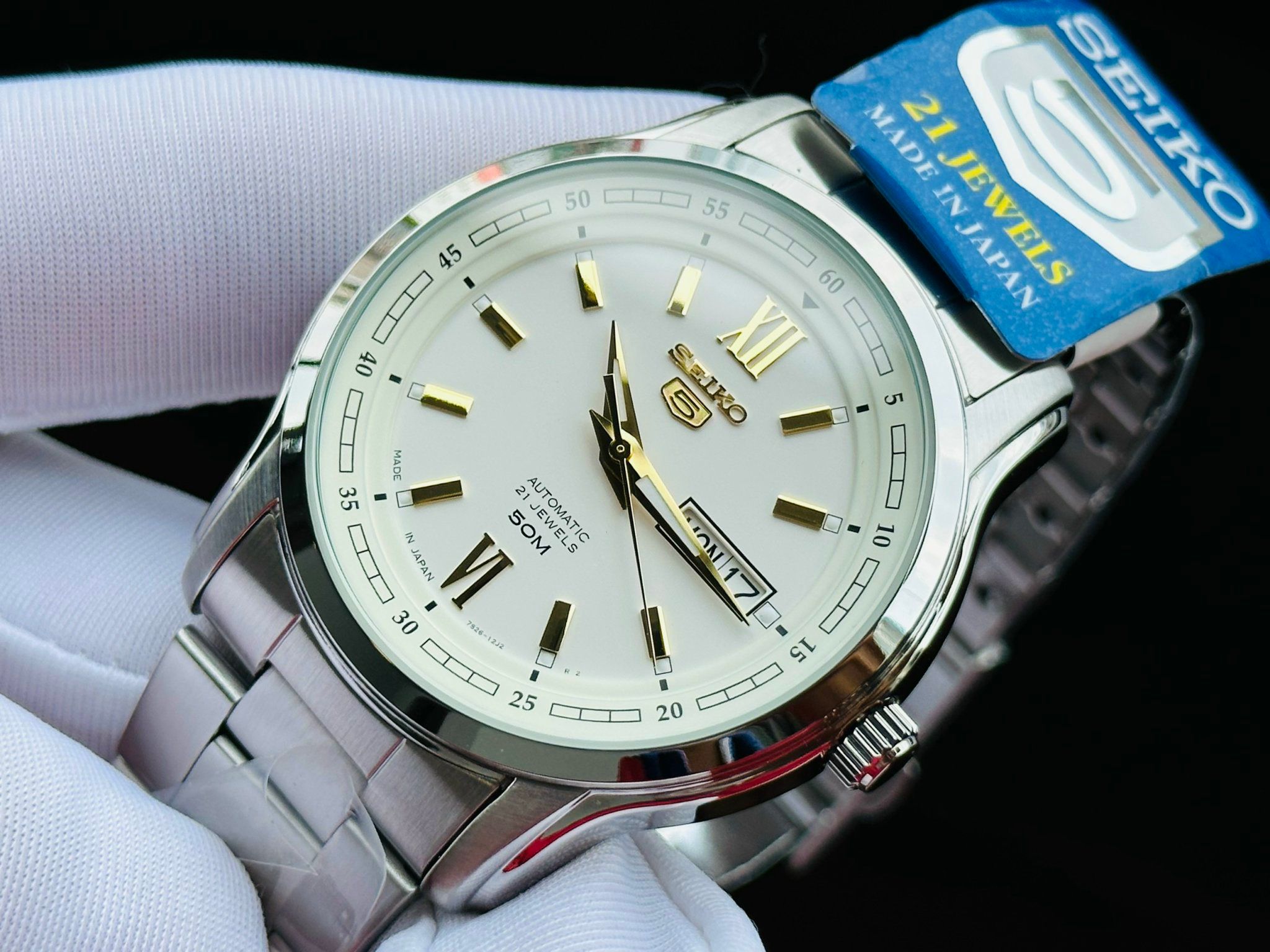 Seiko 5 SNKP15J1 ( SNKP15 ) - Đồng Hồ Nam - Chính Hãng Giá Tốt – PhongWatch