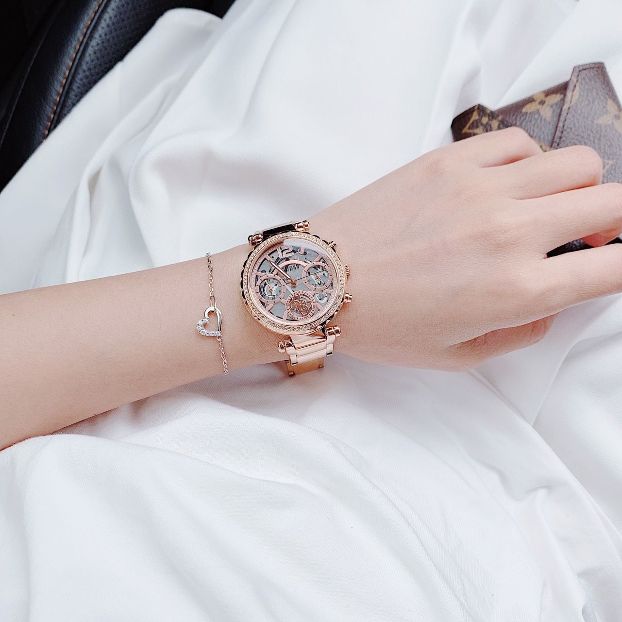 Guess Quartz GW0403L3 Analog Clear Dial - Đồng Hồ Nữ - Chính Hãng ...