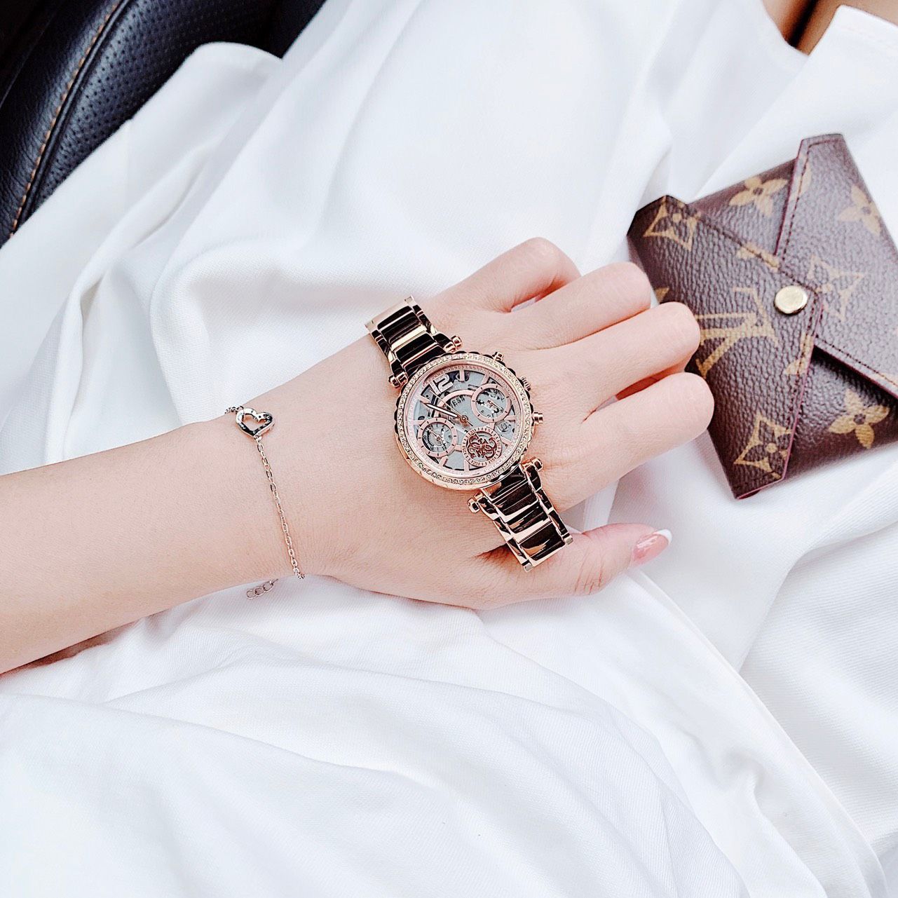 Guess Quartz GW0403L3 Analog Clear Dial - Đồng Hồ Nữ - Chính Hãng ...