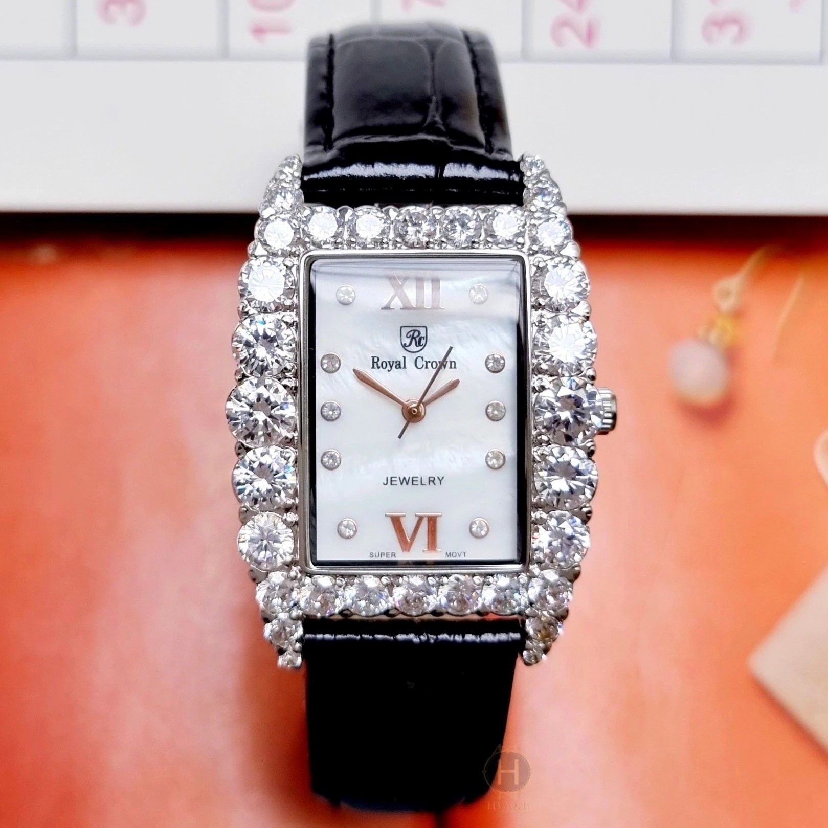 Royal Crown Quartz 6111 - Đồng Hồ Nữ - Chính Hãng Giá Tốt – PhongWatch