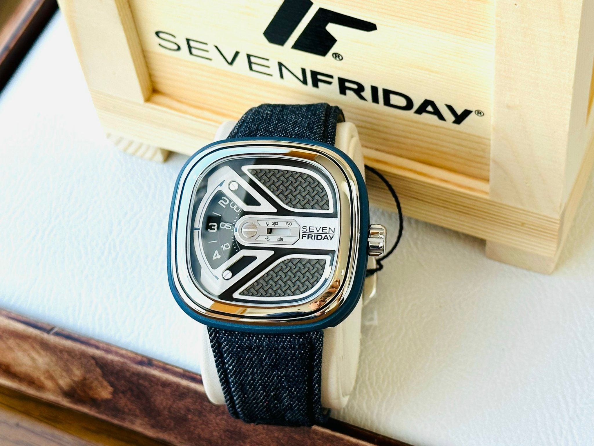 SevenFriday Urban Explorer Automatic M1B/01 - Đồng Hồ Nam – PhongWatch