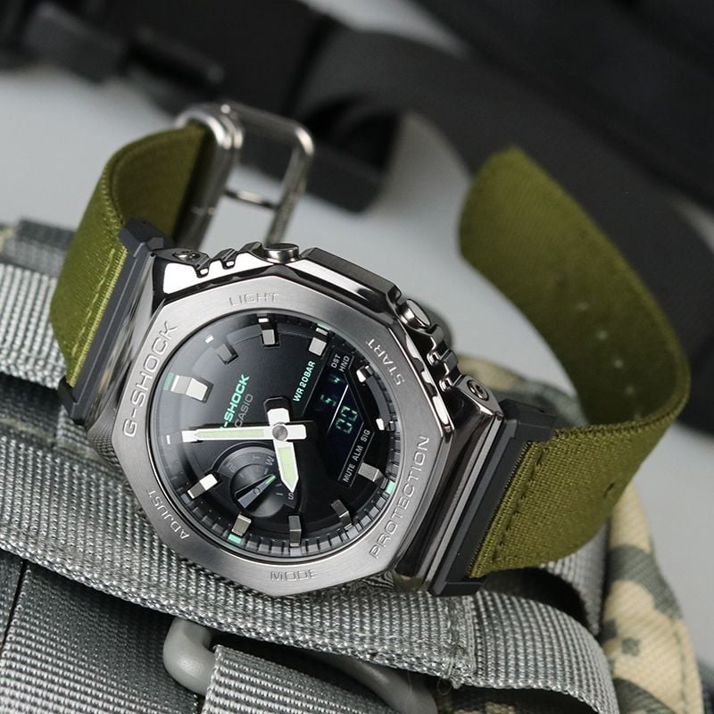 Casio Quartz G-Shock GM-2100CB-3A Utility Metal Covered - Đồng Hồ Nam ...
