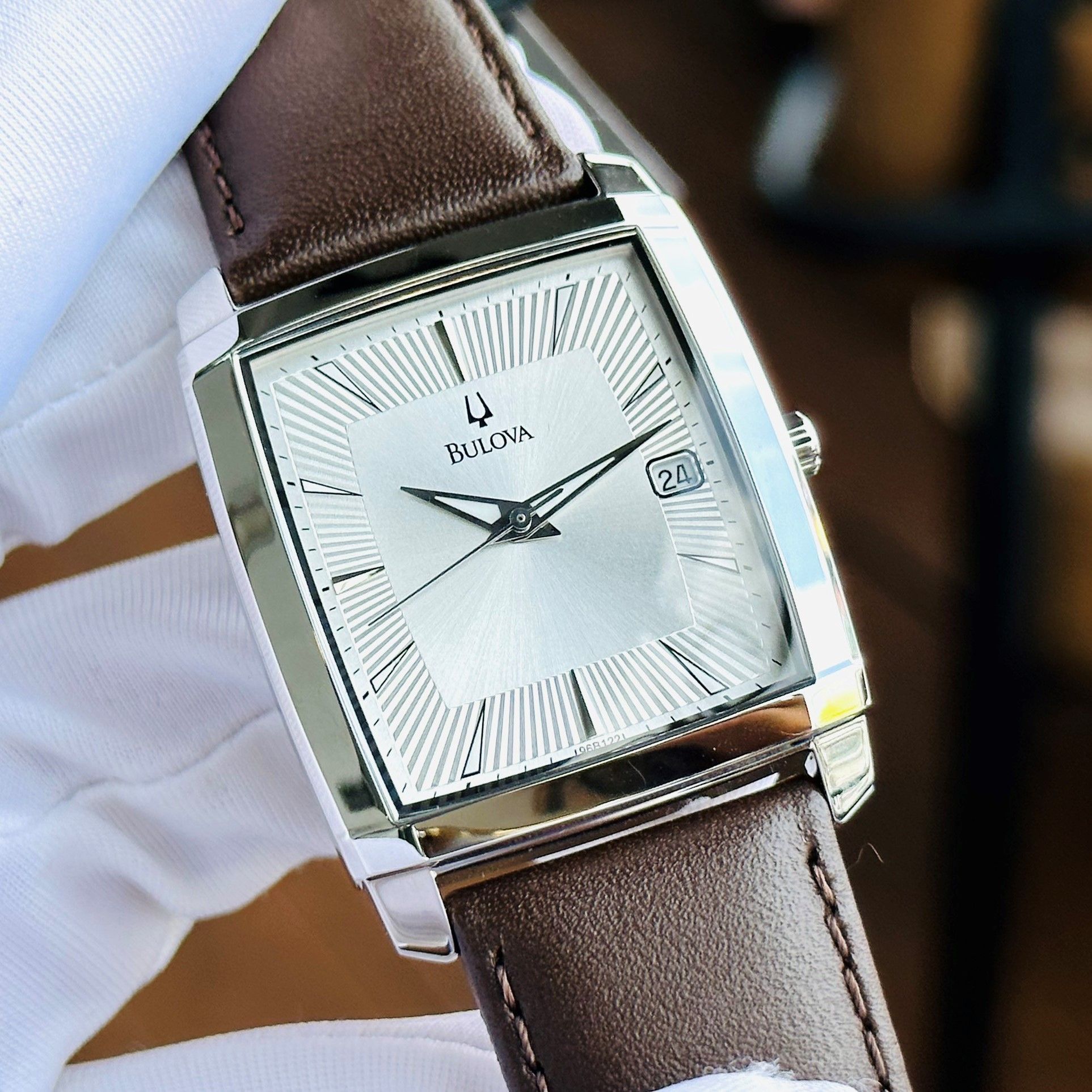 Bulova Quartz 96B122 Classic Brown - Đồng Hồ Nam – PhongWatch