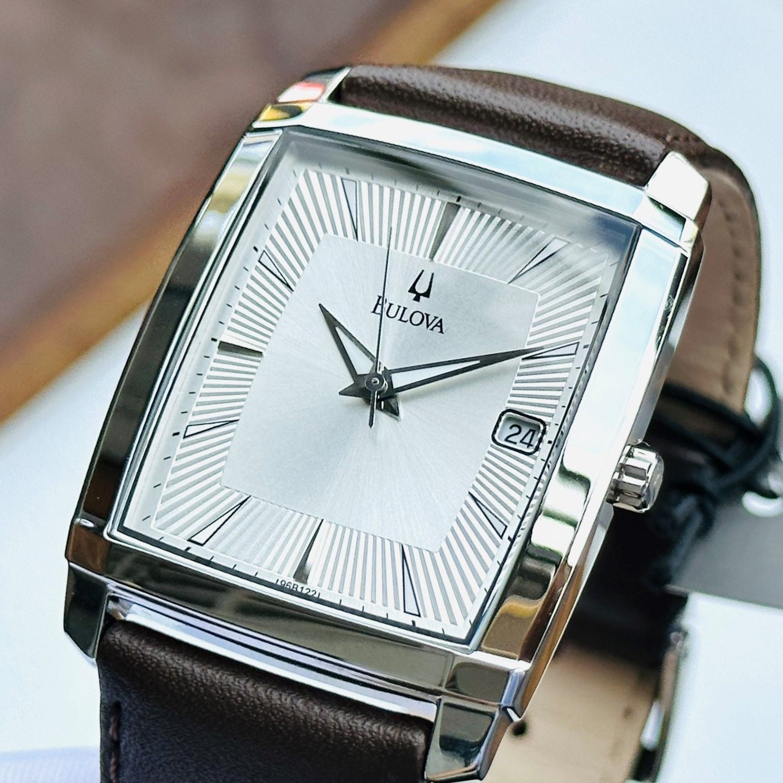 Bulova Quartz 96B122 Classic Brown - Đồng Hồ Nam – PhongWatch