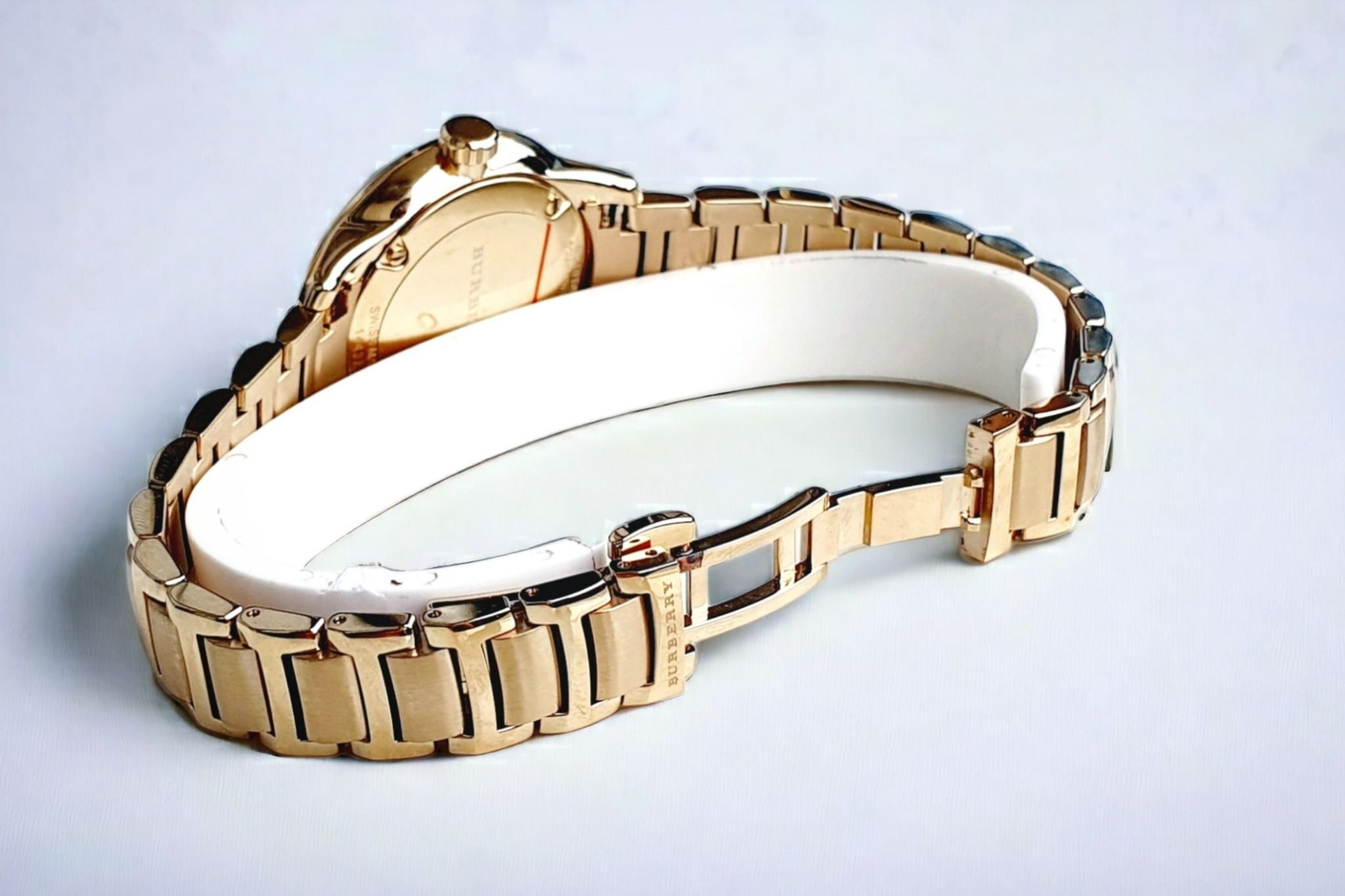 Burberry Quartz BU10109 Classic Round Gold Stainless-Steel Swiss- Đồng ...