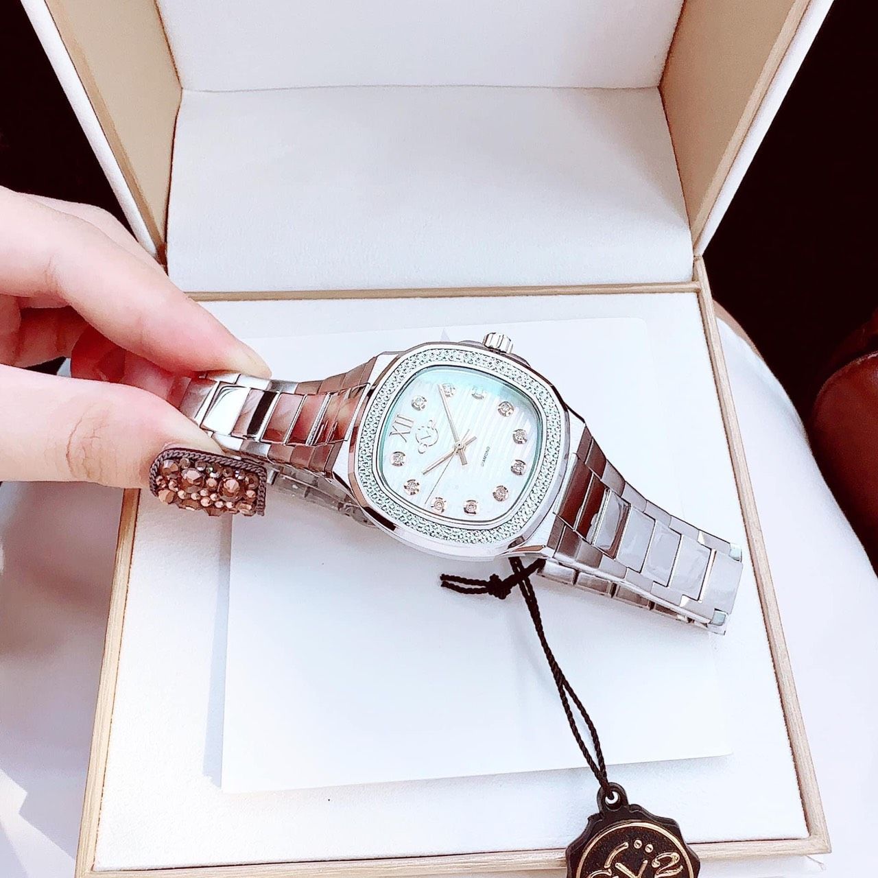 GV2 by Gevril Quartz 18201B Potente Diamond MOP Dial Swiss - Đồng Hồ N ...