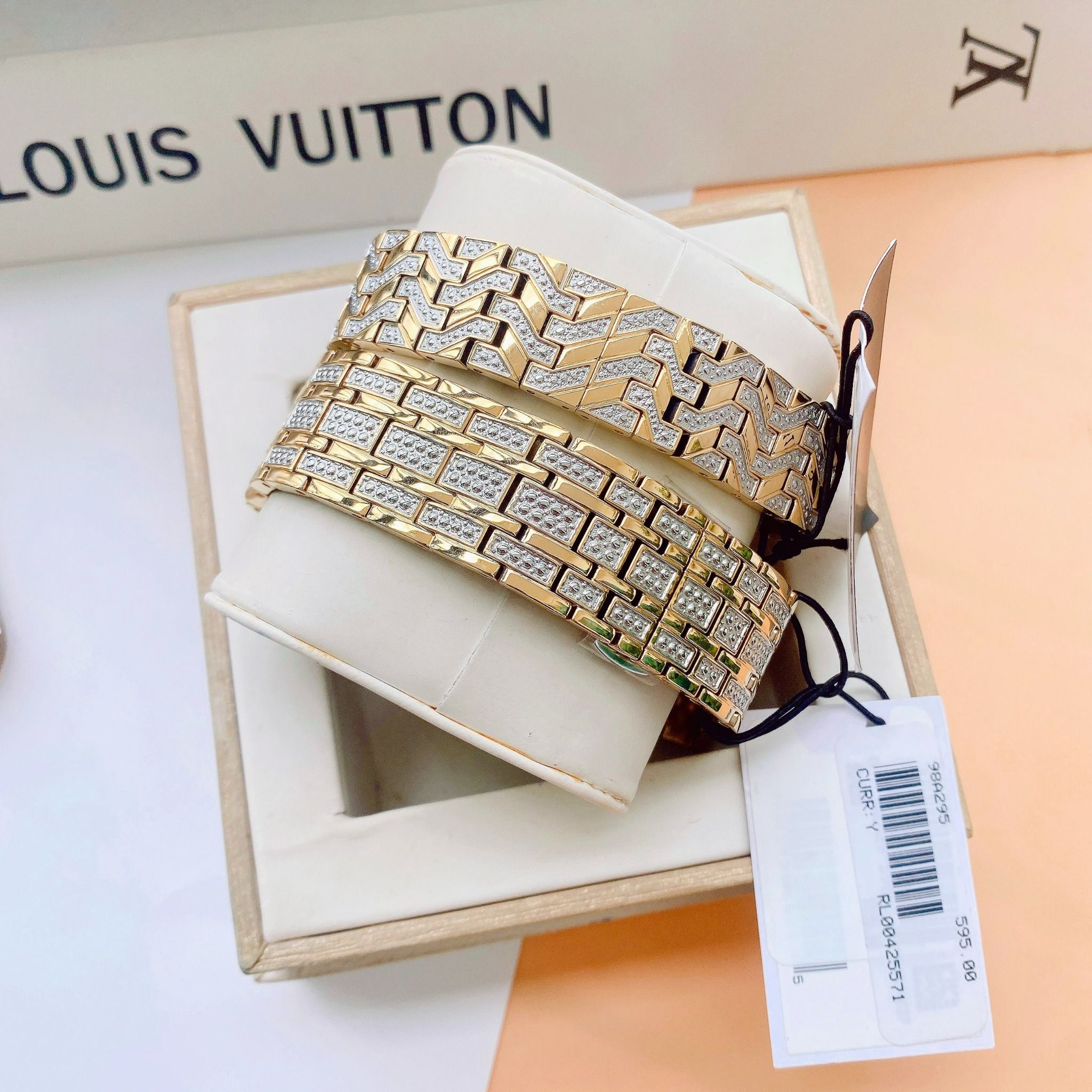 Bulova Quartz 98A295 ( Nam ) - 98L301 ( Nữ ) - Đồng Hồ Cặp – PhongWatch