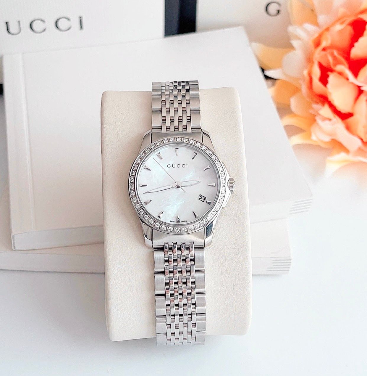 Gucci G Timeless Diamond Mother Of Pearl YA126506 27mm - Đồng Hồ Nữ ...