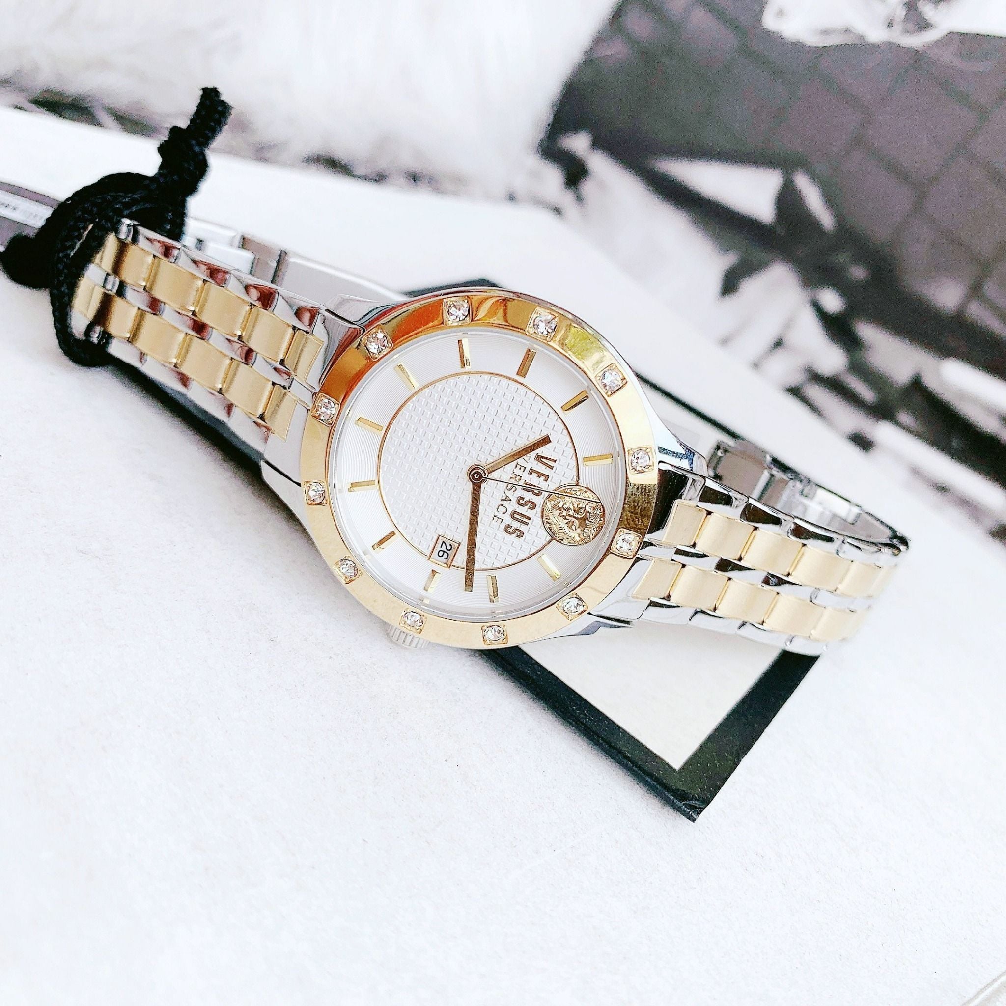 Vesus by Versace Quartz VSP460218 - Đồng Hồ Nữ - Chính Hãng Giá Tốt ...