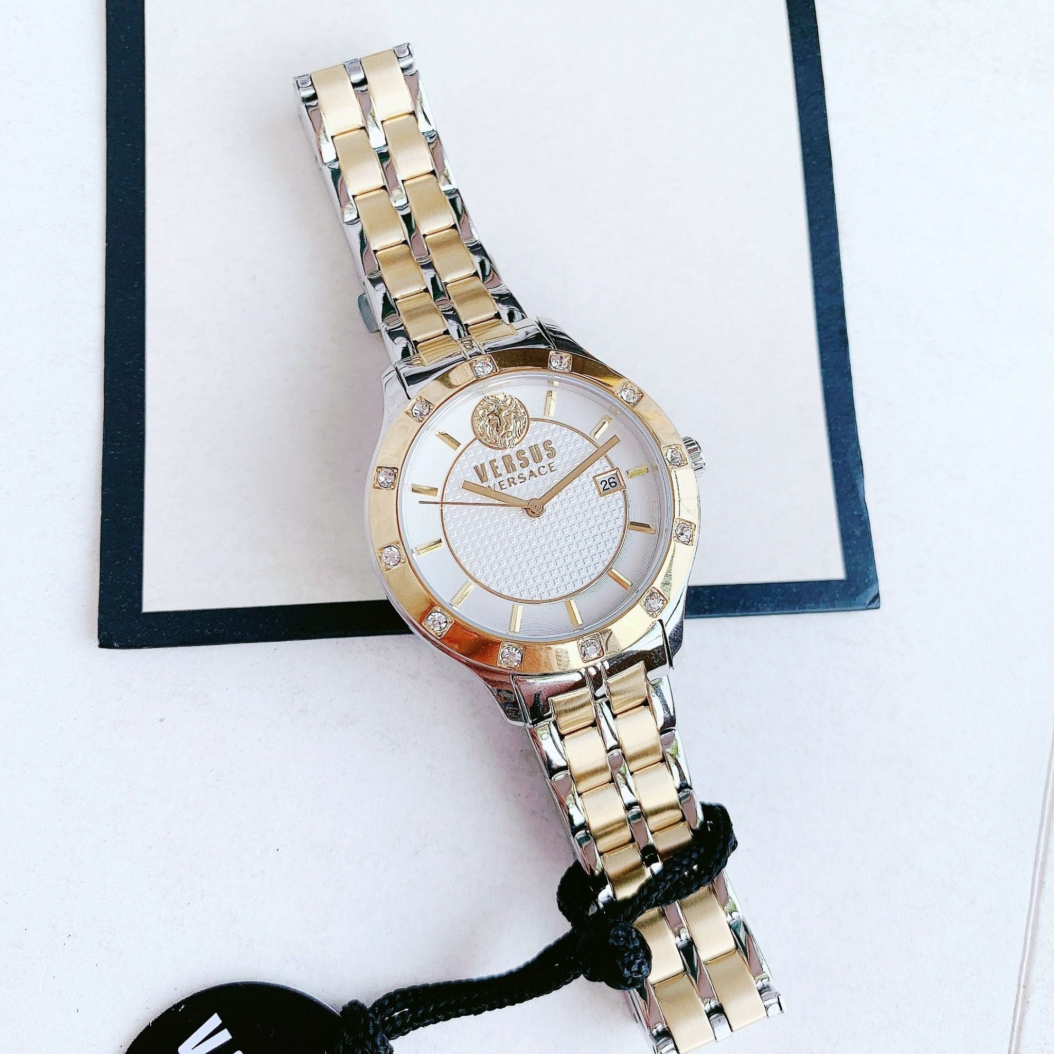 Vesus by Versace Quartz VSP460218 - Đồng Hồ Nữ - Chính Hãng Giá Tốt ...