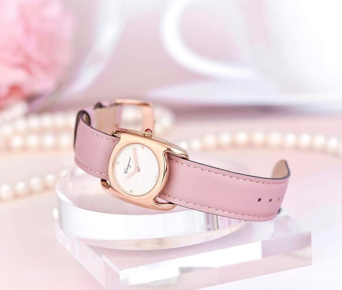 Salvatore Ferragamo SFEL00519 Vara Leather Watch ( Nữ ) – PhongWatch