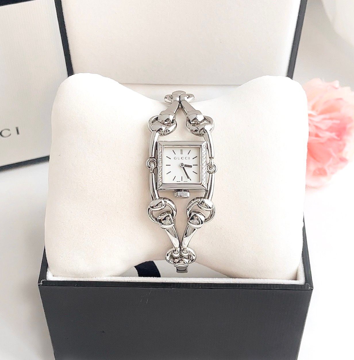 Gucci Signoria White Dial Stainless Steel Quartz YA116505 - Đồng Hồ Nữ ...