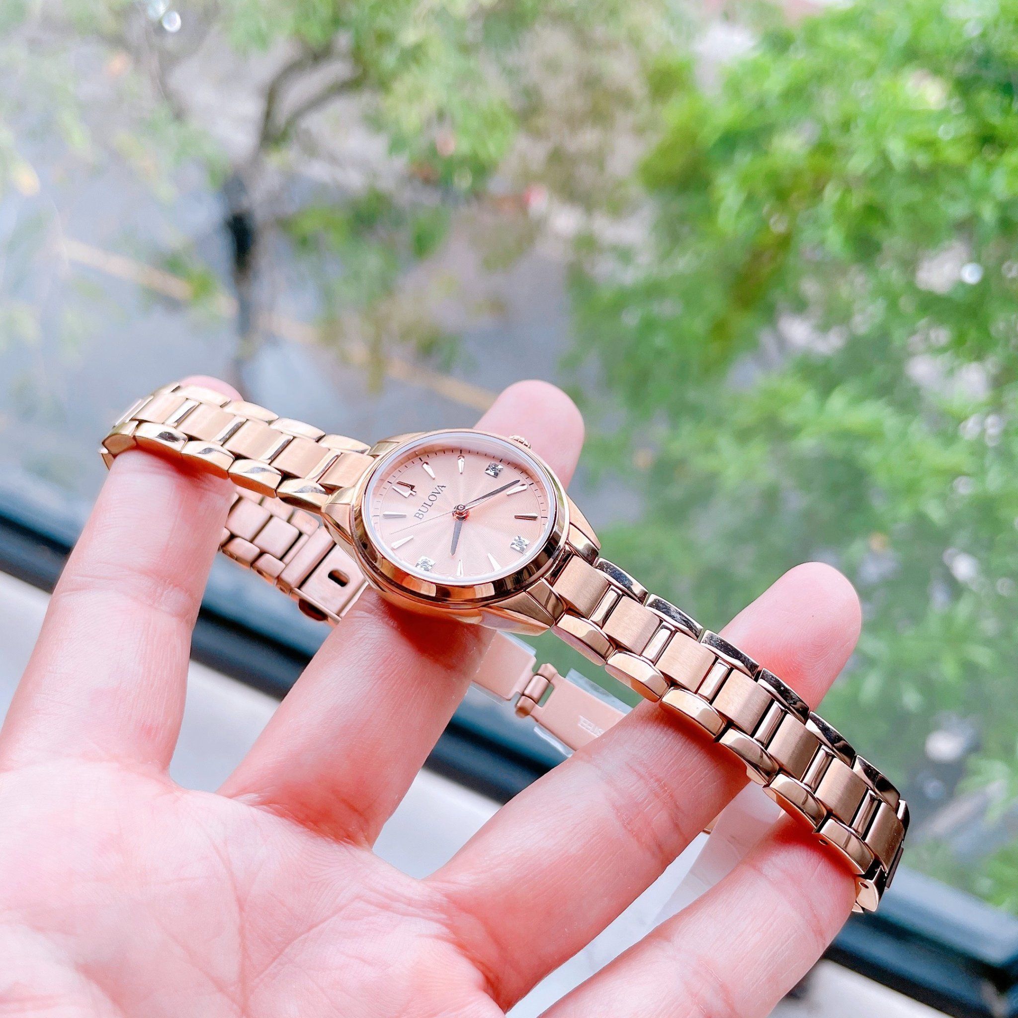 Bulova Quartz 97P151 - Đồng Hồ Nữ – PhongWatch