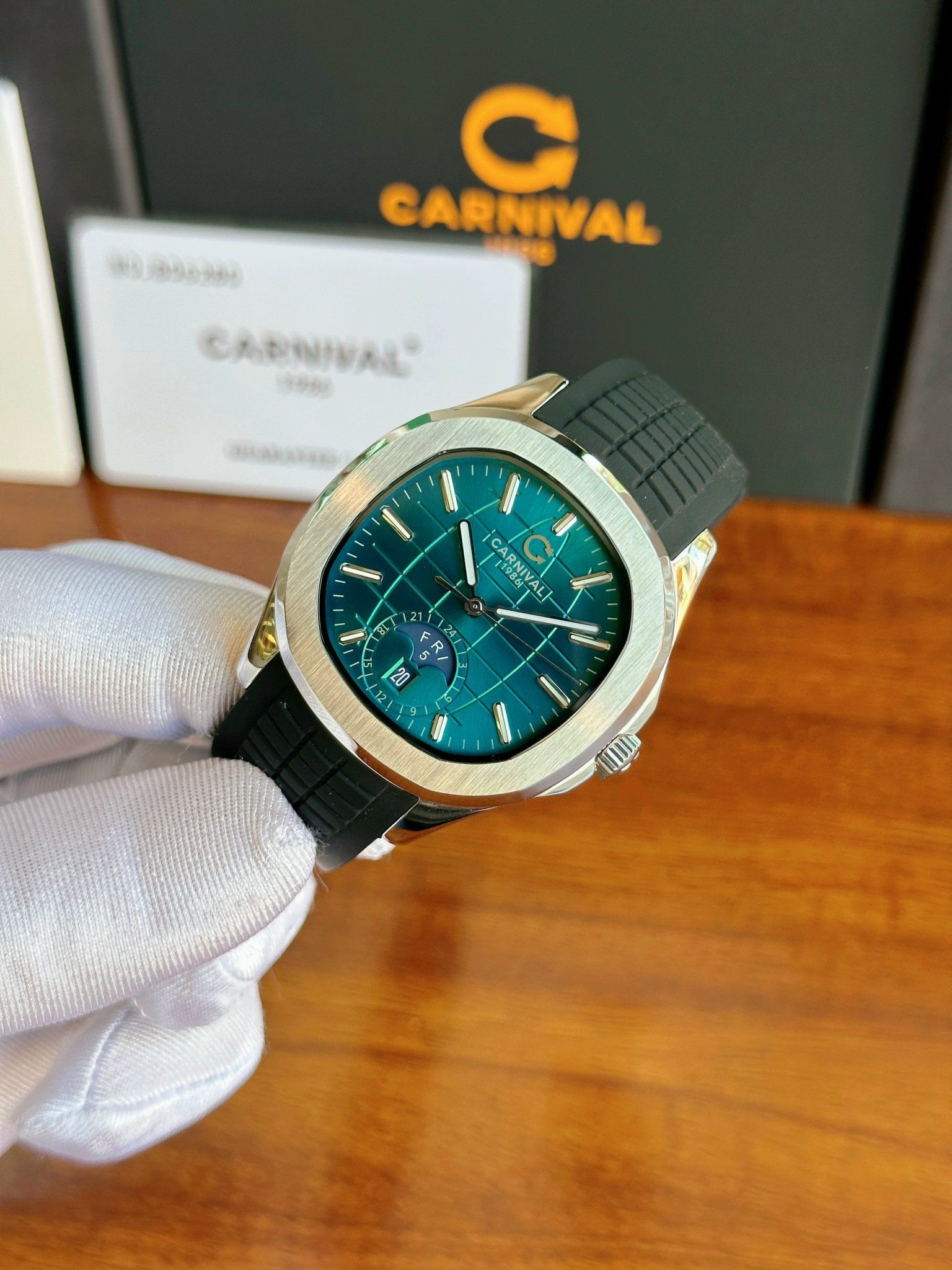 Carnival Aquanus 8113G-VT-DCS-XL ( 8113G ) - Đồng Hồ Nam – PhongWatch