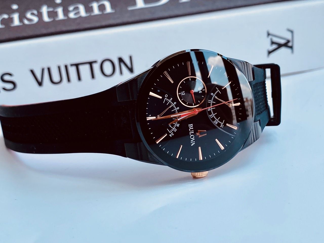 Bulova Quartz 98B321 Latin Grammy Black Dial Black Silicone - Đồng Hồ ...