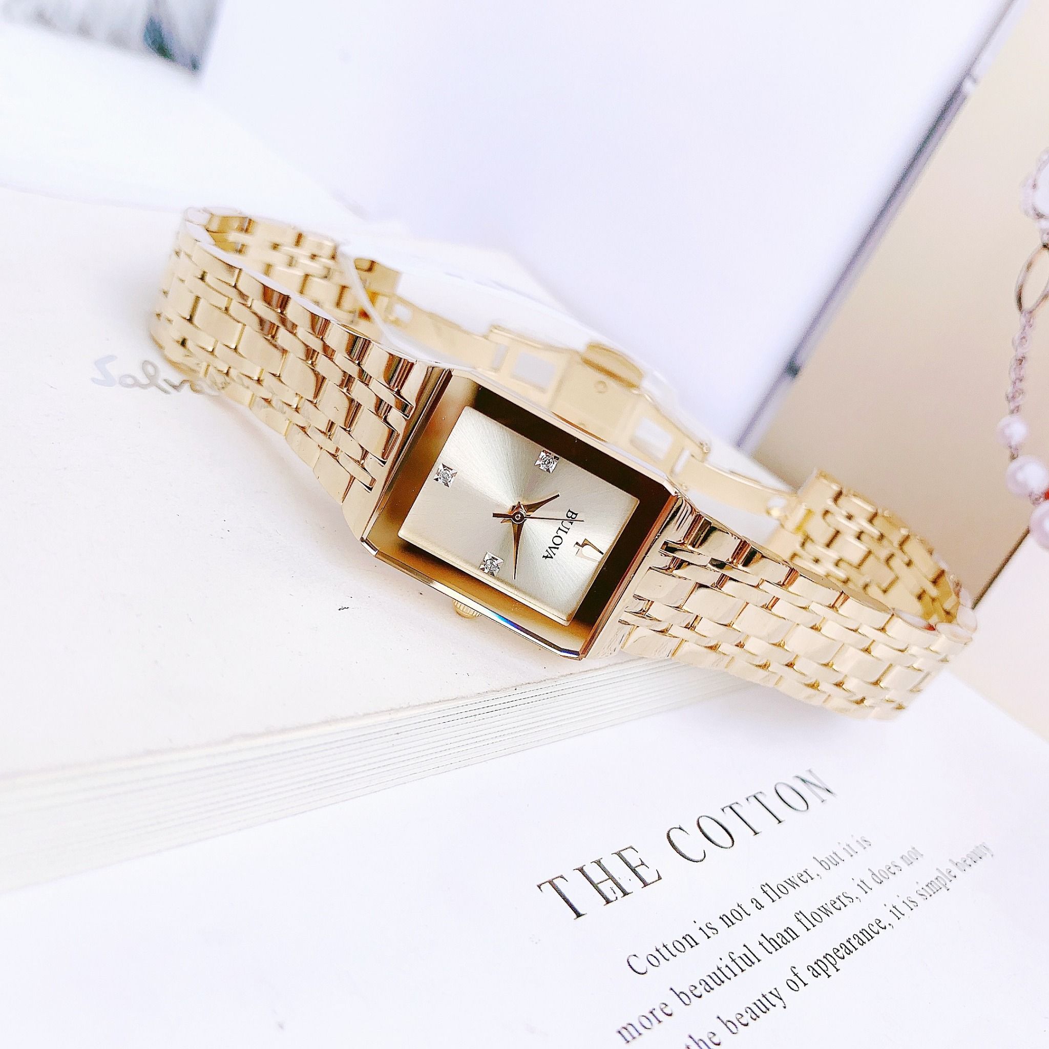 Bulova Quartz 97P140 Gasilica of Lady of Guadalupe - Đồng Hồ Nữ ...