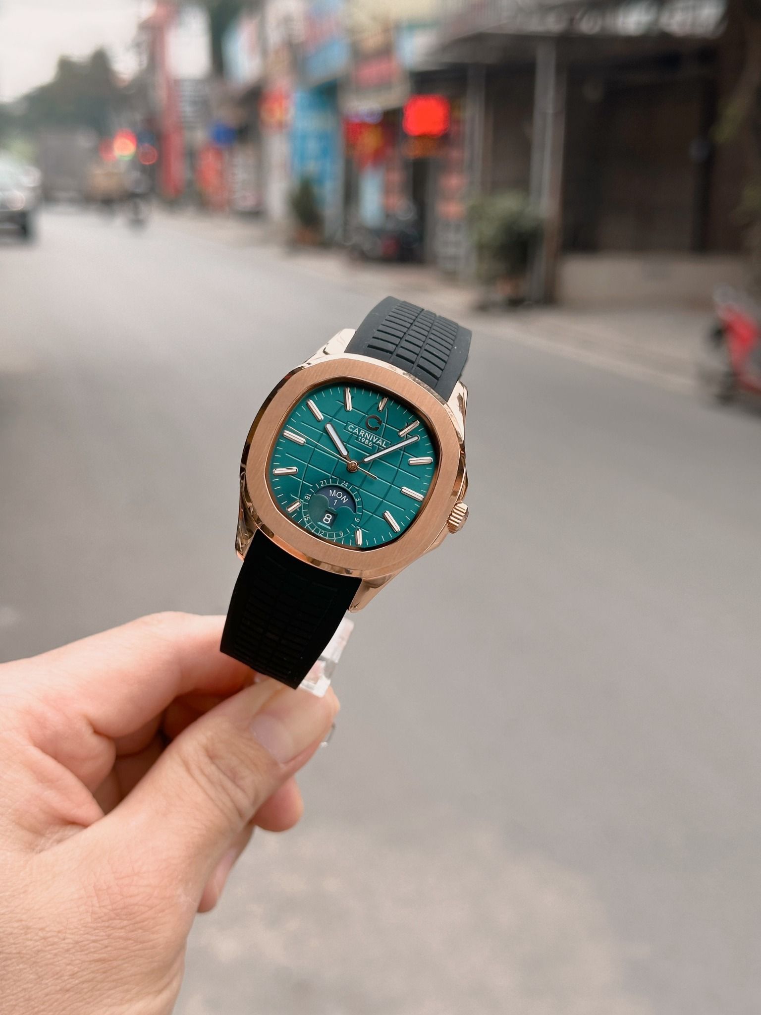 Carnival Aquanus 8113G-VH-DCS-XL ( 8113G ) - Đồng Hồ Nam – PhongWatch