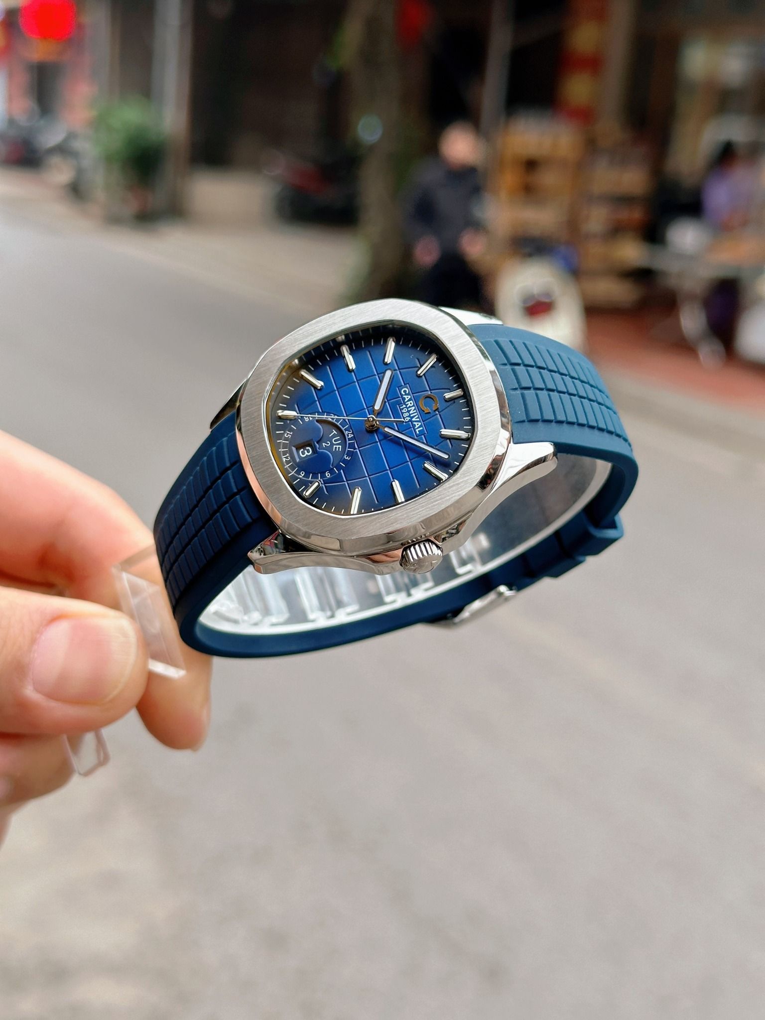 Carnival Aquanus 8113G-VT-DCS-X ( 8113G ) - Đồng Hồ Nam – PhongWatch