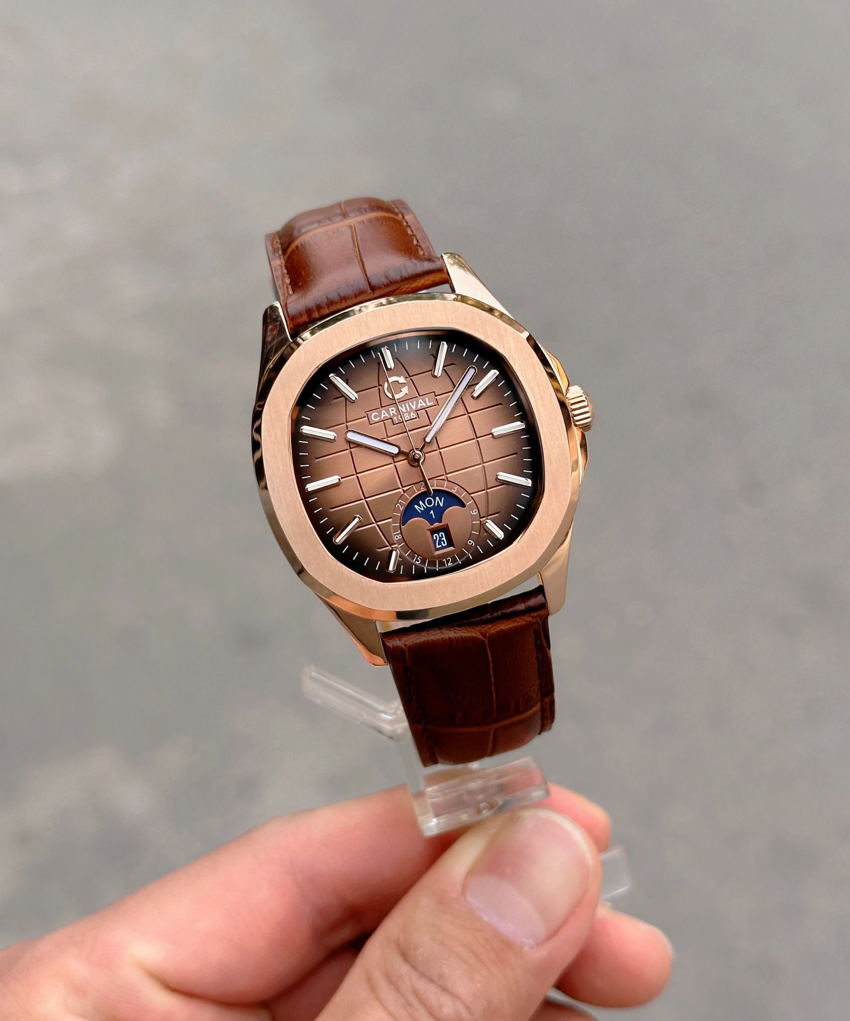 Carnival Aquanus 8113G-VH-DD-N ( 8113G ) - Đồng Hồ Nam – PhongWatch