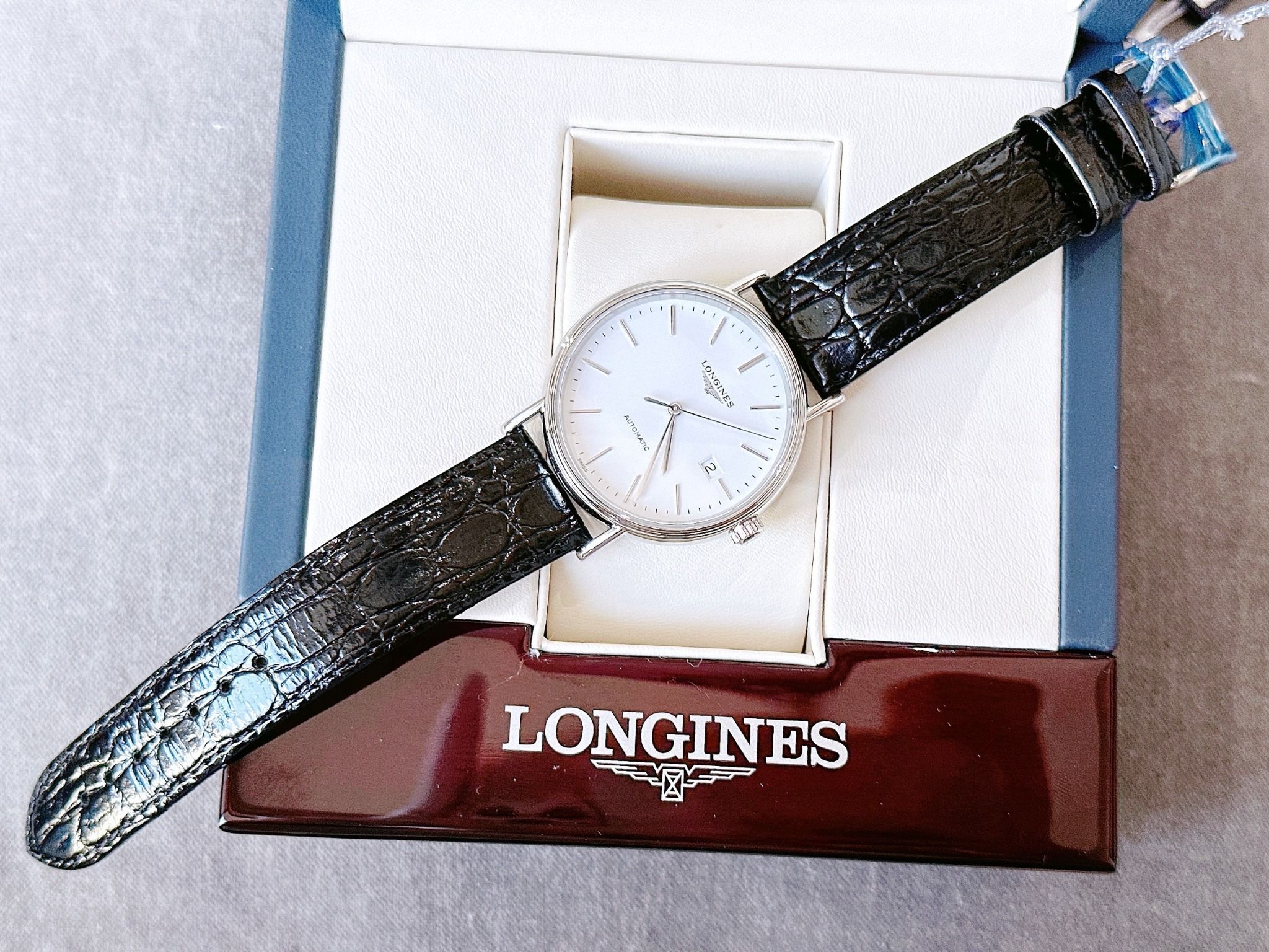 Longines Presence Classic Automatic L4.922.4.12.2 ( L49224122 ) - Nam ...