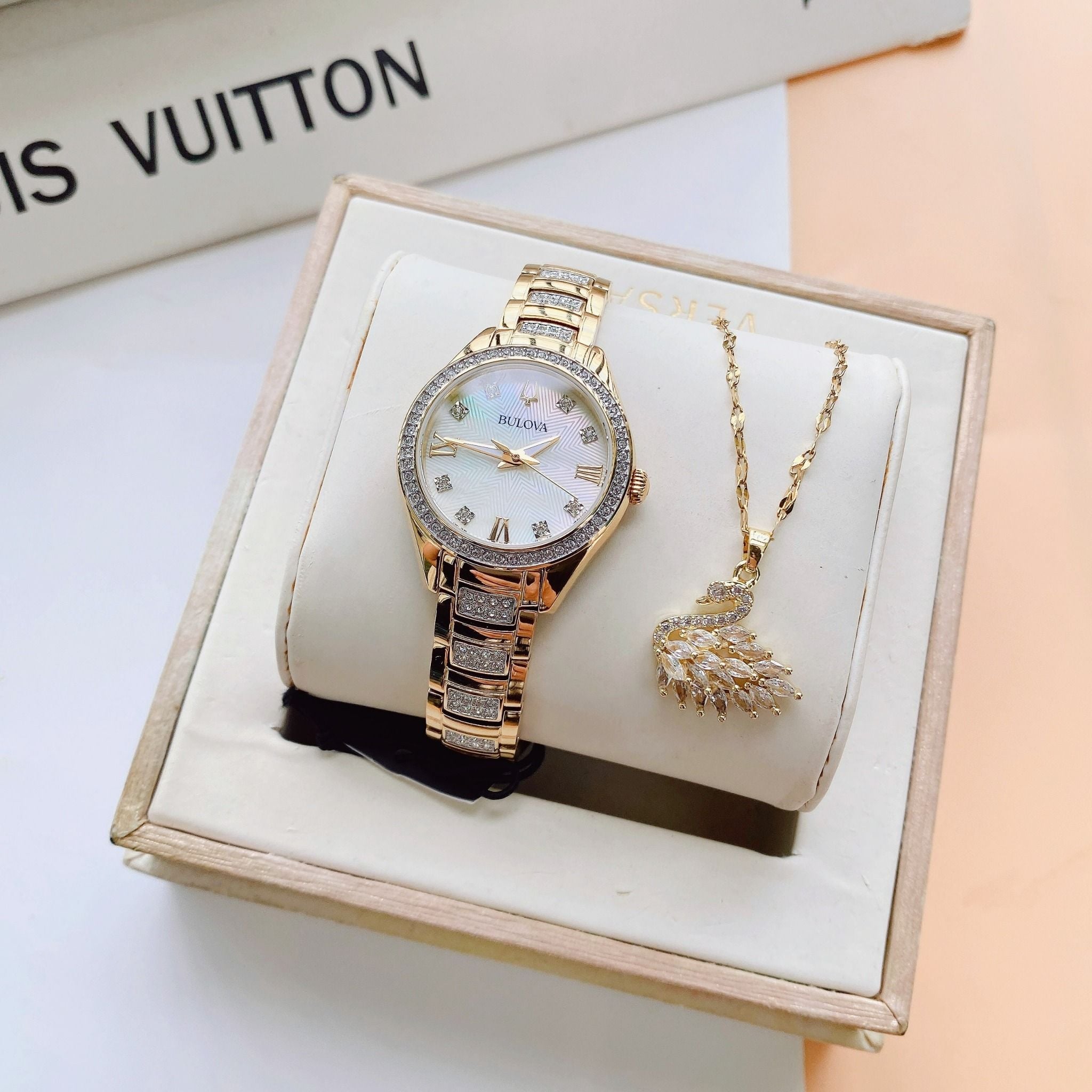 Bulova Quartz 98L306 Crystal Quartz White Dial Ladies Watch - Đồng Hồ ...