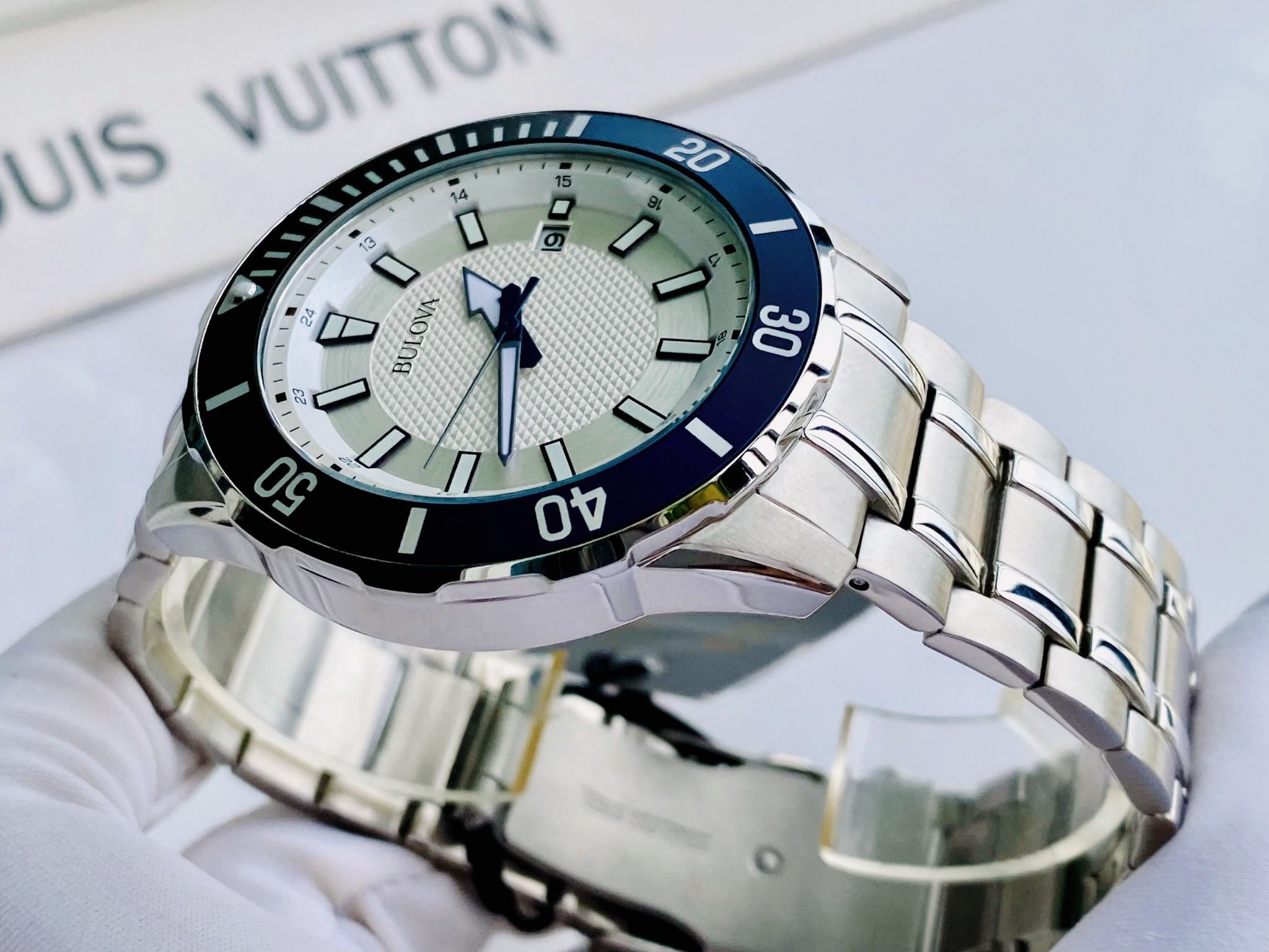 Bulova Quartz 98B349 - Đồng Hồ Nam - Chính Hãng Giá Tốt – PhongWatch