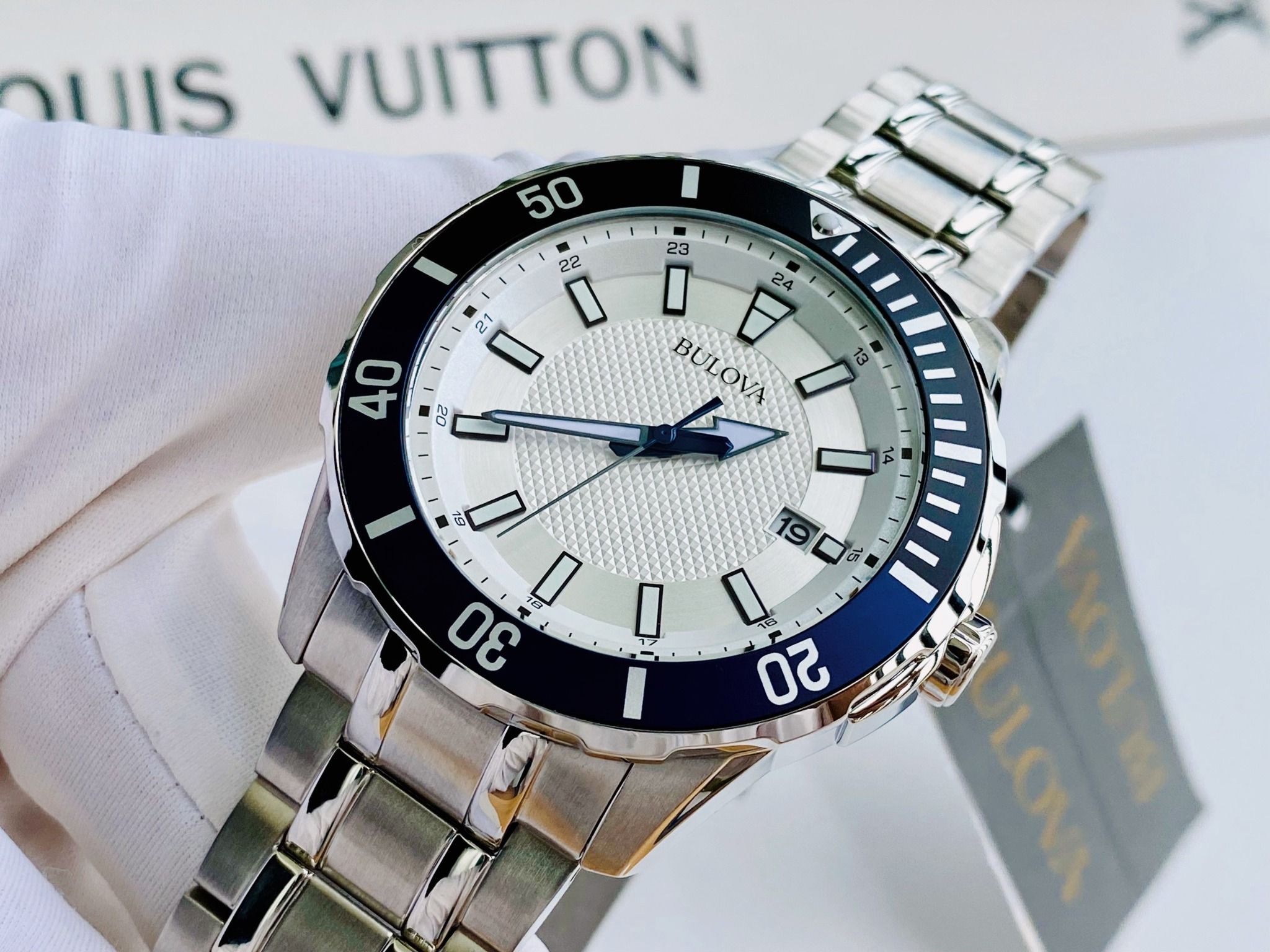 Bulova Quartz 98B349 - Đồng Hồ Nam - Chính Hãng Giá Tốt – PhongWatch