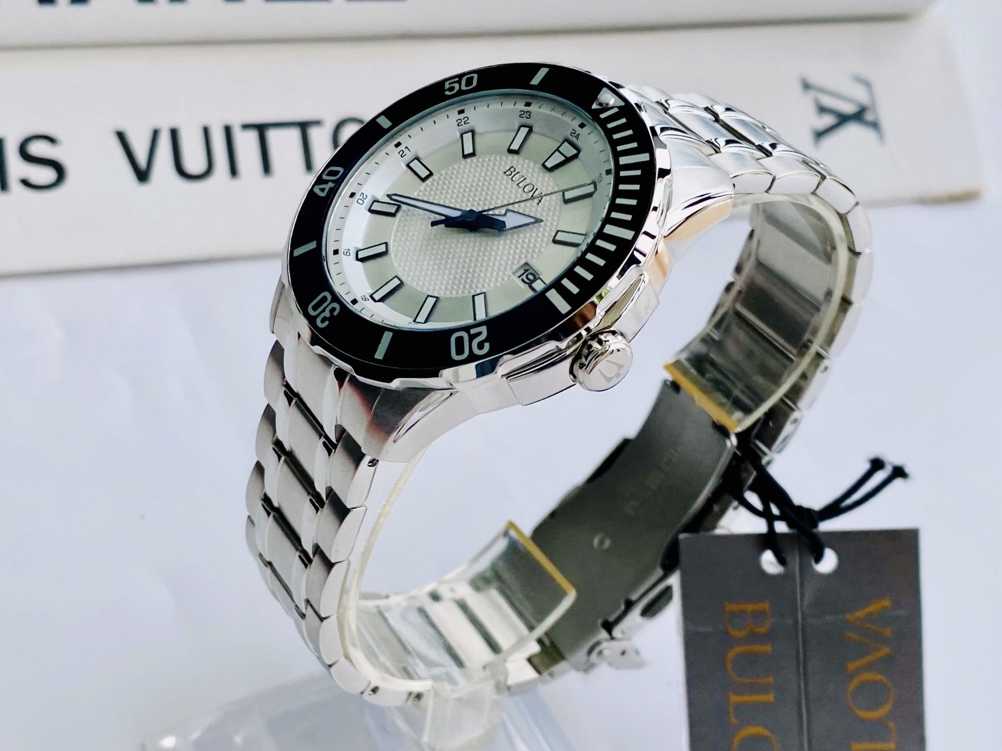 Bulova Quartz 98B349 - Đồng Hồ Nam - Chính Hãng Giá Tốt – PhongWatch