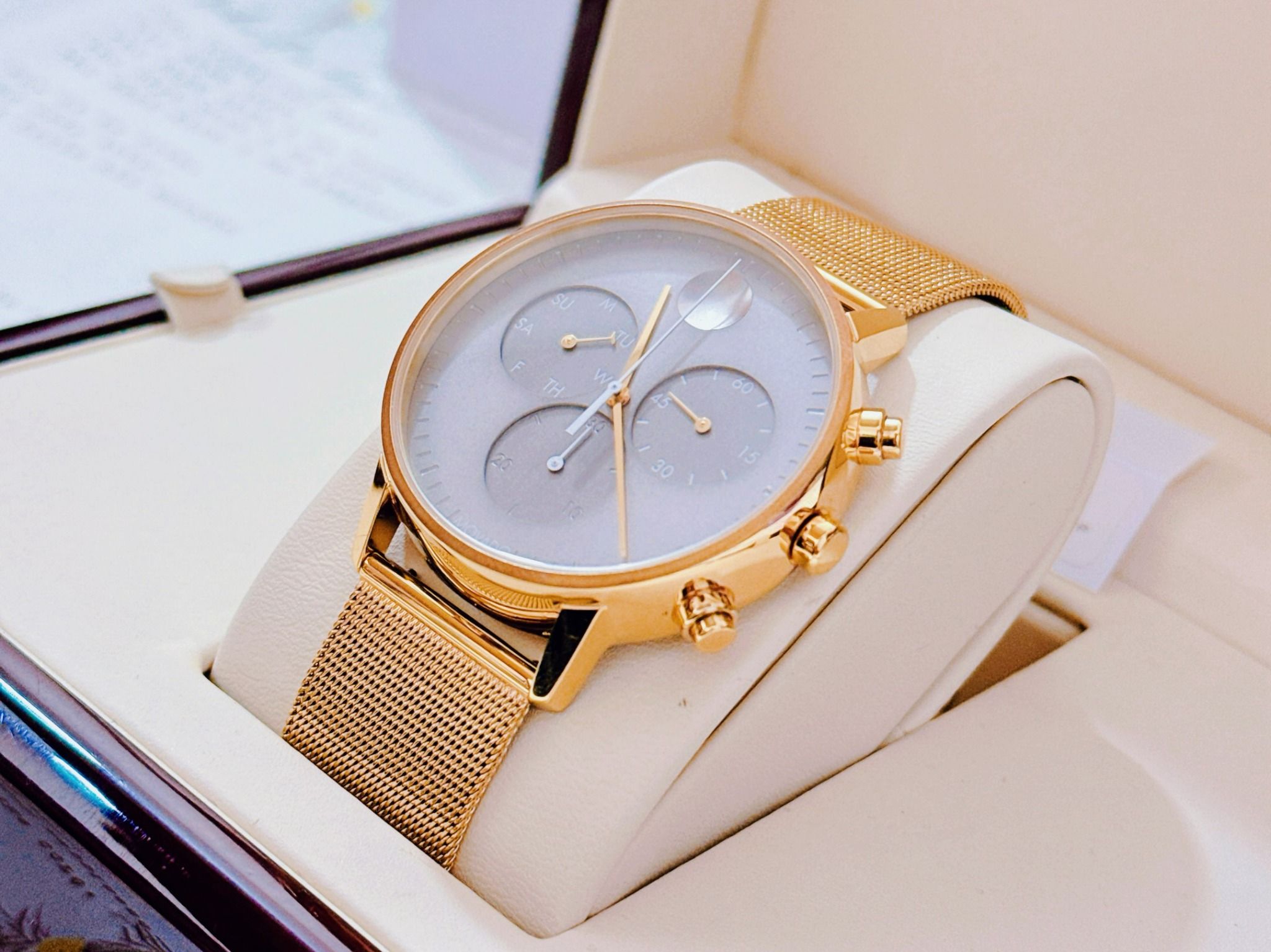 Movado Face Quartz 3640052 Gold Chronograph Mesh - Đồng Hồ Nam – PhongWatch
