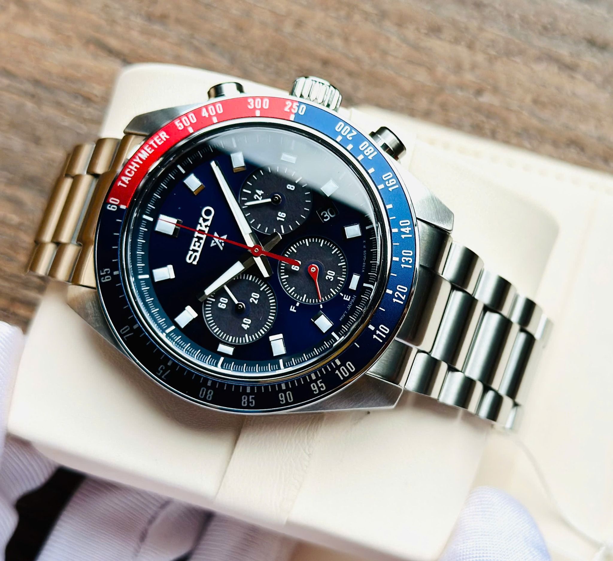 Seiko Solar Prospex SSC913P1 Chronograph Speedtimer - Đồng Hồ Nam ...