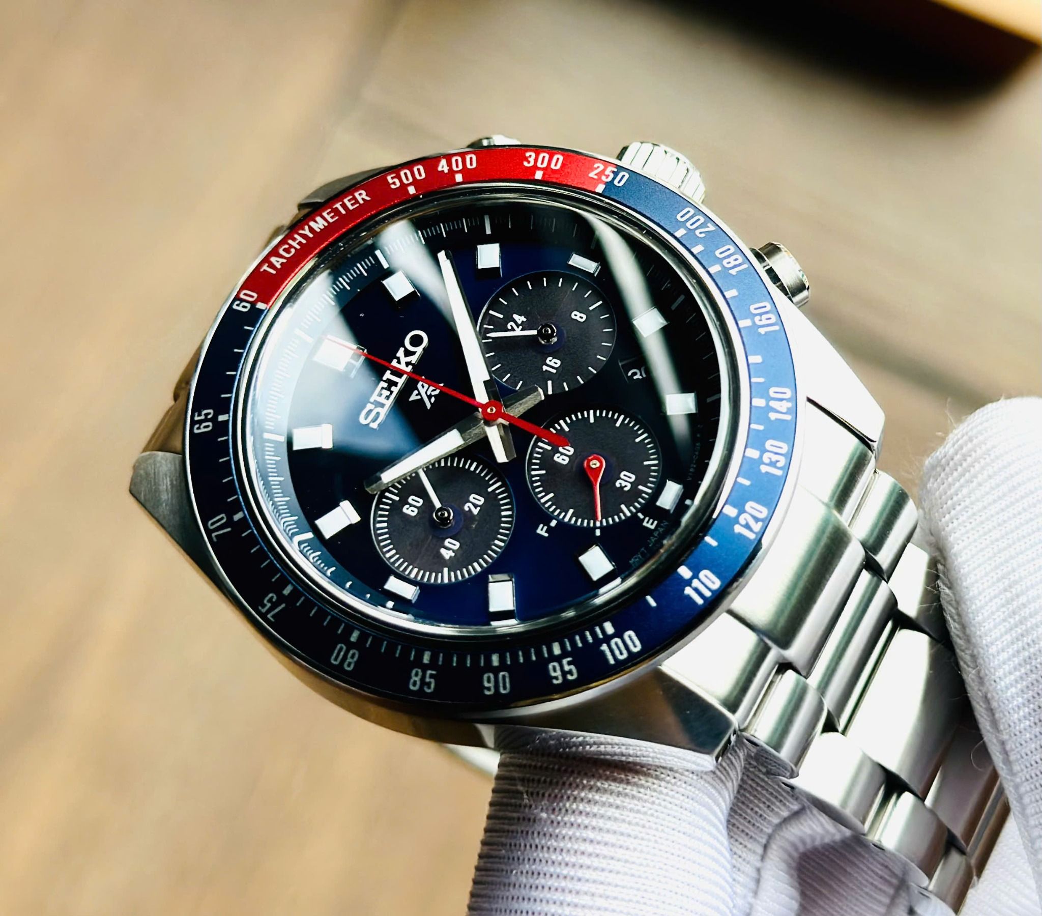Seiko Solar Prospex SSC913P1 Chronograph Speedtimer - Đồng Hồ Nam ...