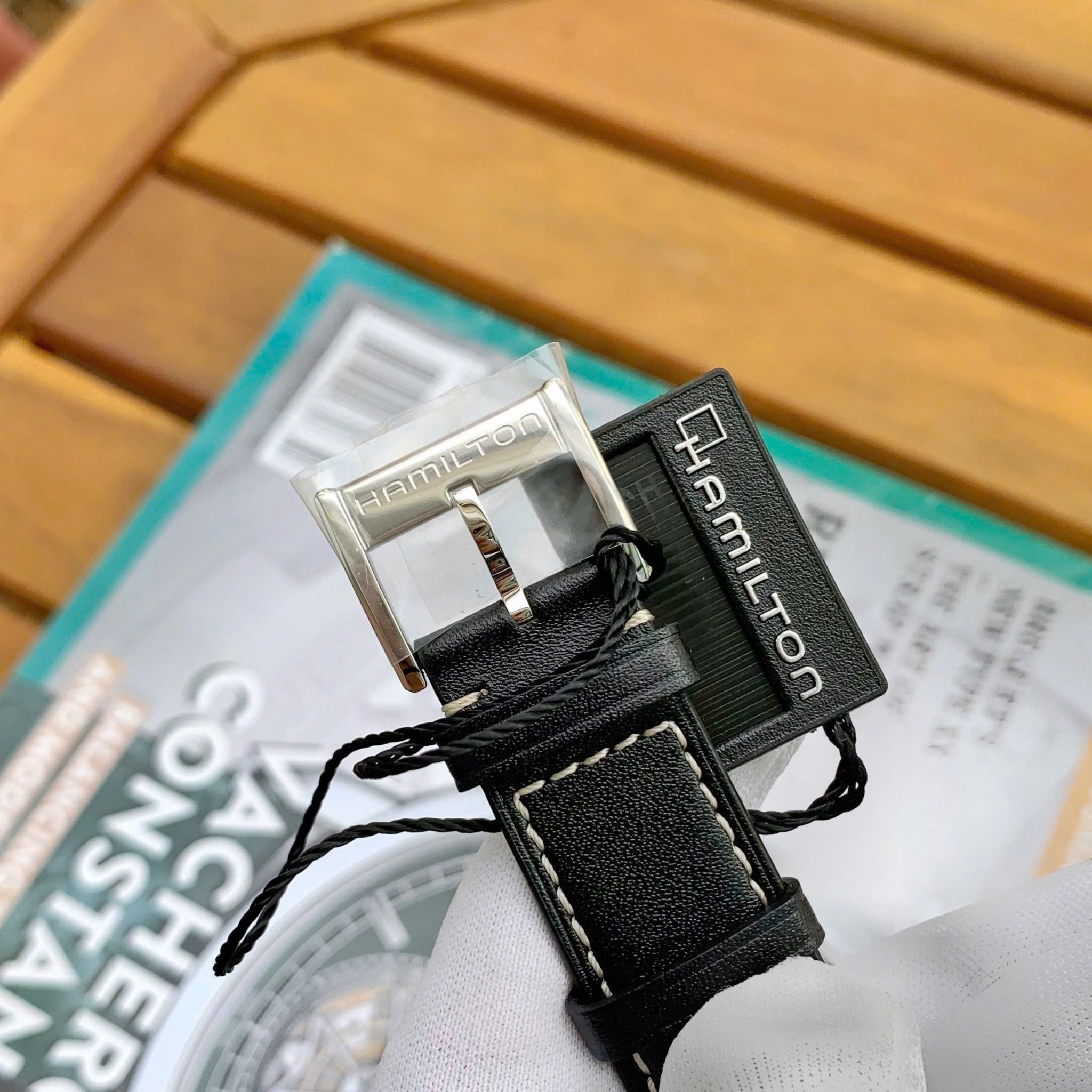 Hamilton Jazzmaster Automatic H38525721 Thinline 40mm - Đồng Hồ Nam ...