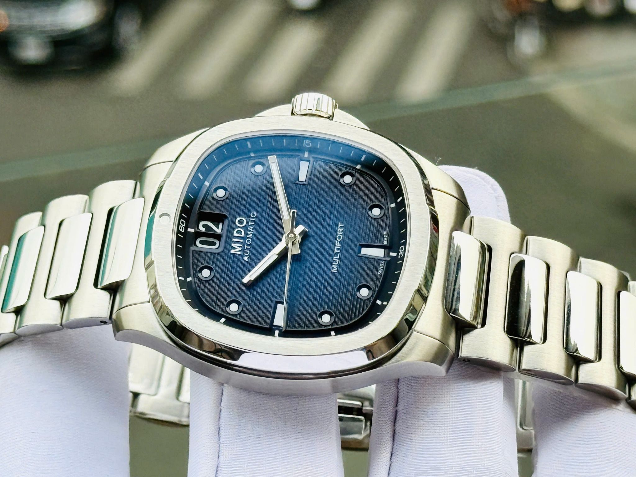 Mido Automatic M049.526.11.041.00 - Đồng Hồ Nam – PhongWatch