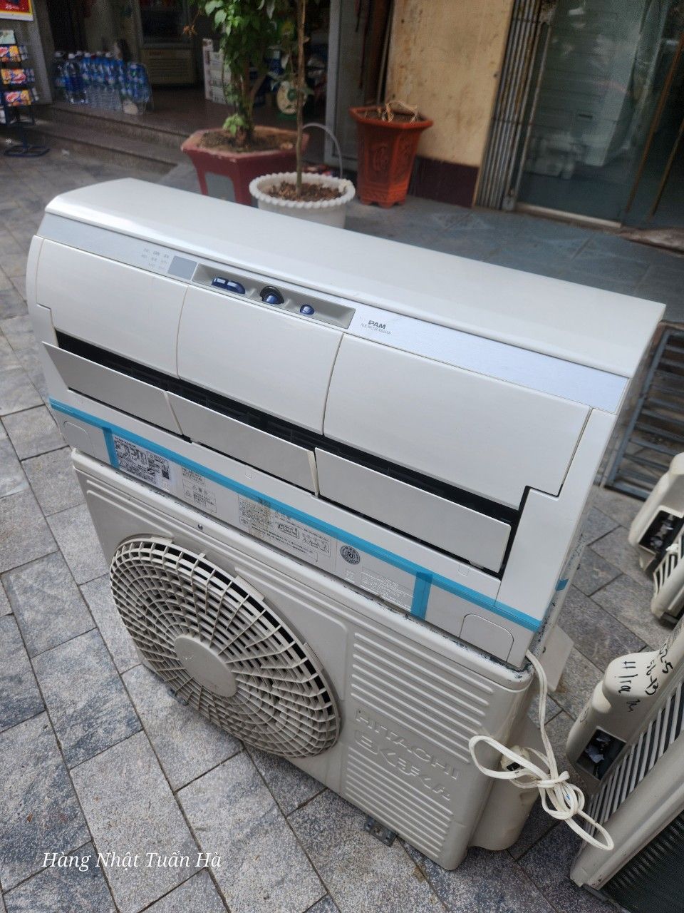 (Used 90%) Điều hoà Hitachi 4 camera Vip nhất 12000 Btu nội địa Nhật ...
