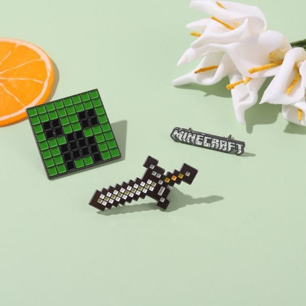 Huy hiệu pin cài áo Minecraft Creeper & Kiếm – nShop - Game & Hobby